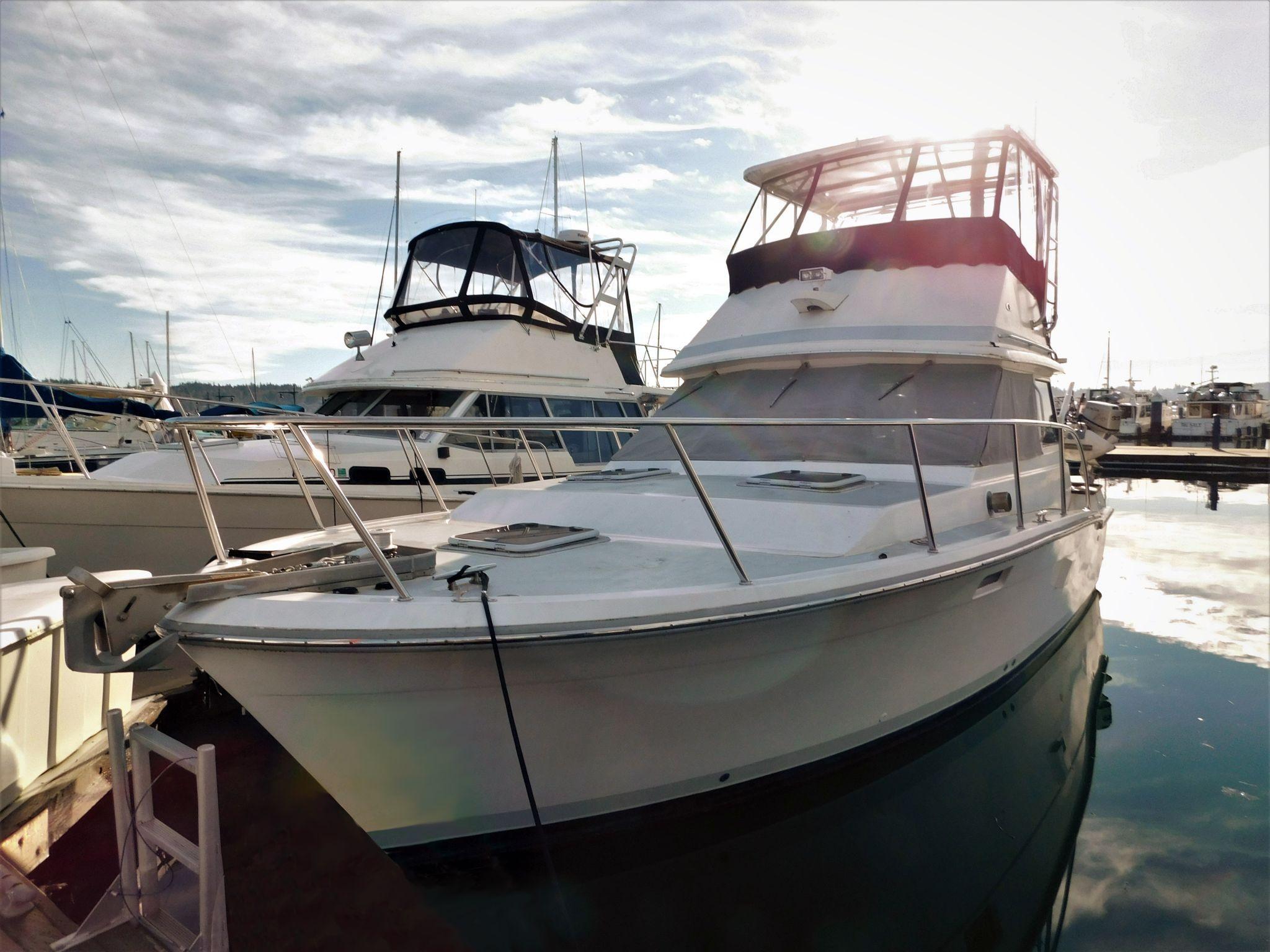 Trojan F 32 Usado en Washington - Cosas de Barcos