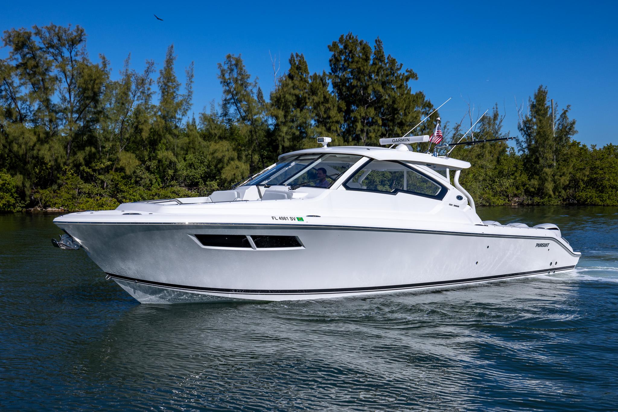 2021 Pursuit DC 365 Dual Console Dual Console for sale - YachtWorld