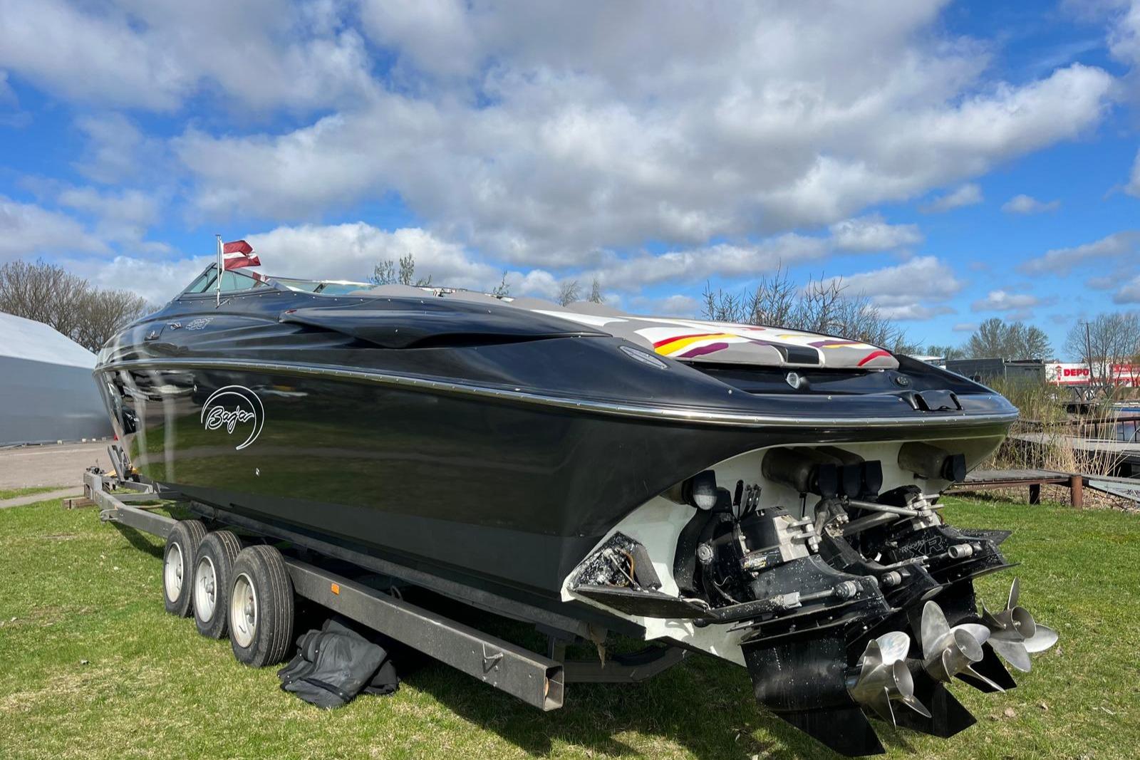 2002 Baja 442 High Performance for sale - YachtWorld