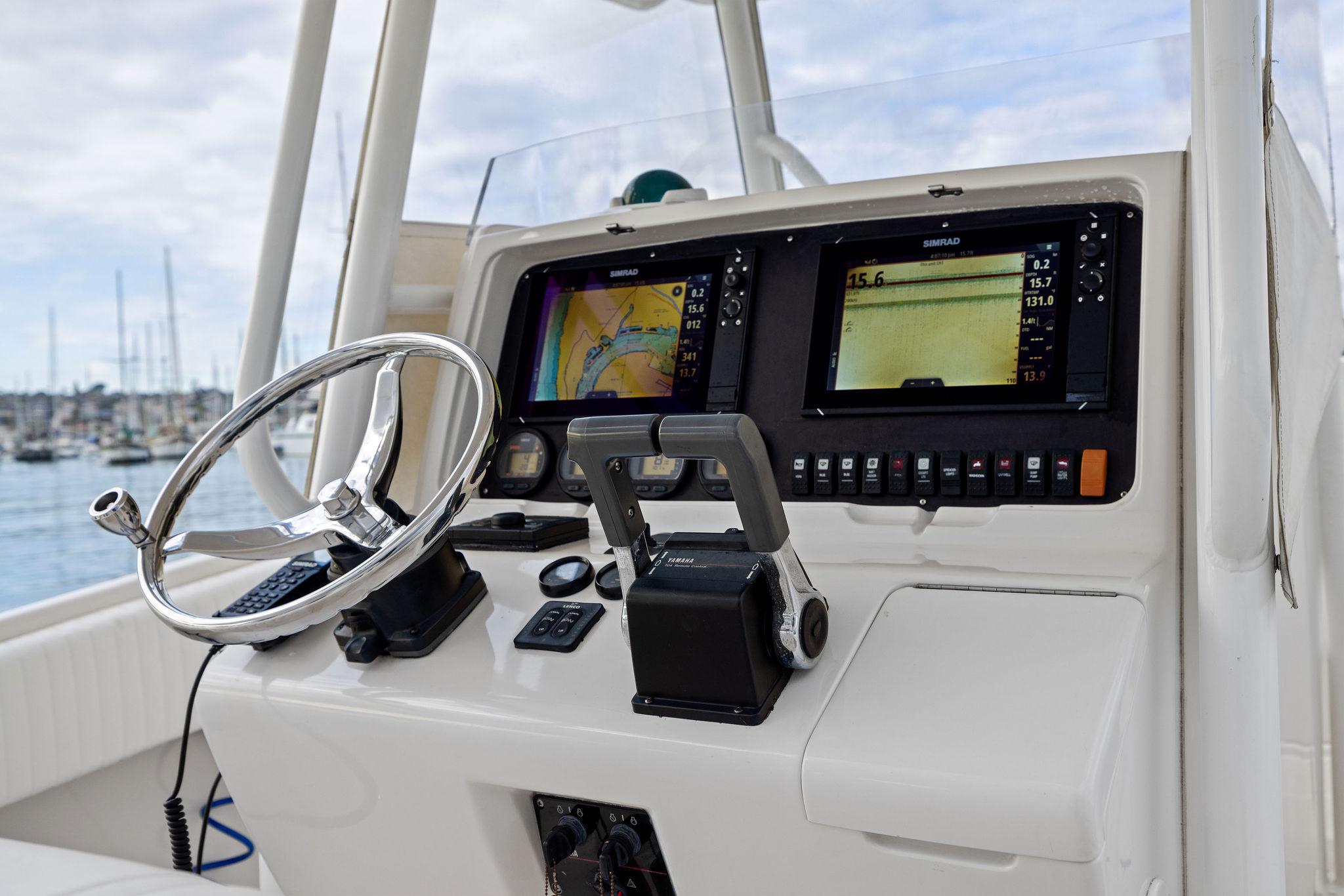 2004 Jupiter 31 Cuddy Center Console Cuddy Cabin for sale - YachtWorld