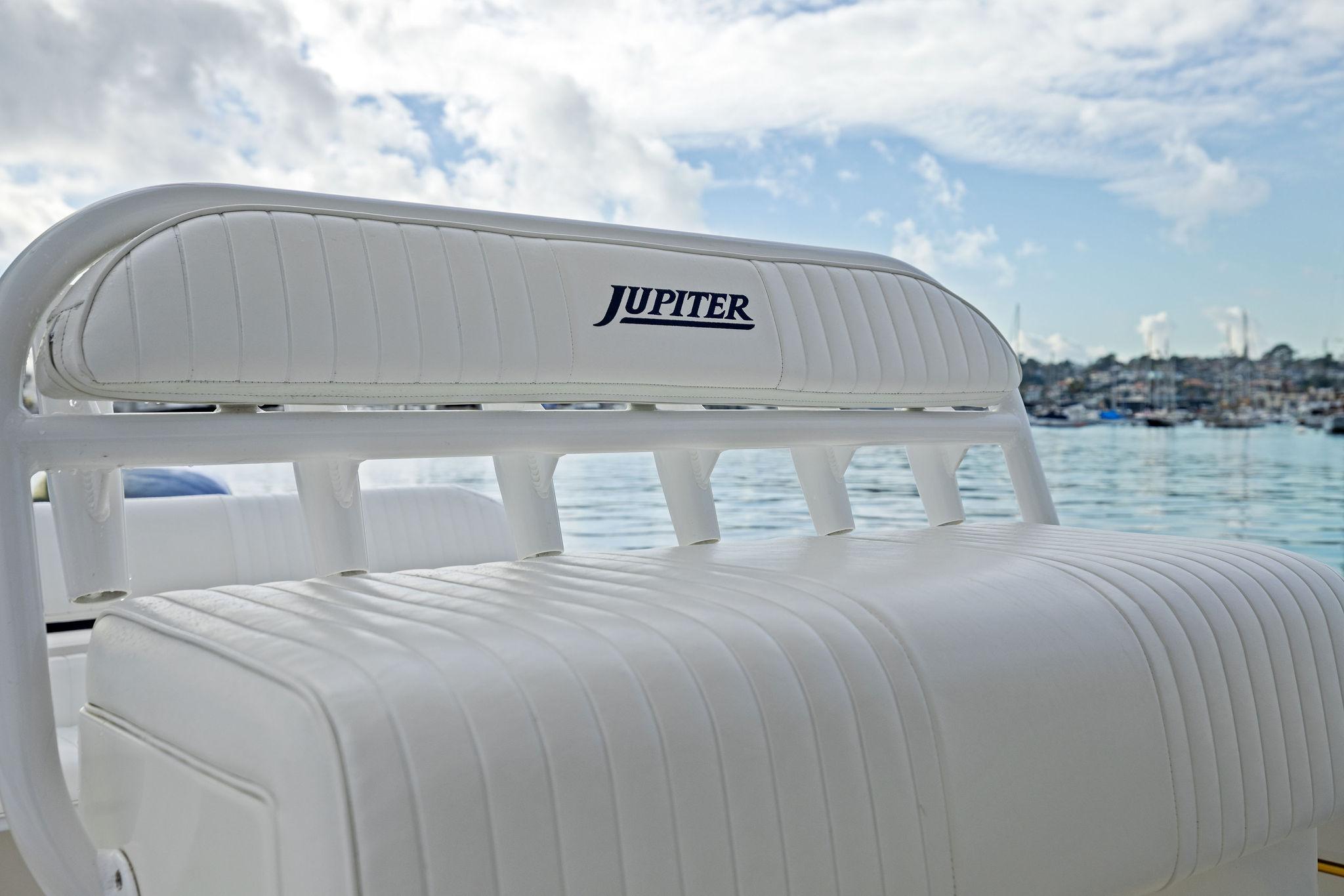 2004 Jupiter 31 Cuddy Center Console Cuddy Cabin for sale - YachtWorld