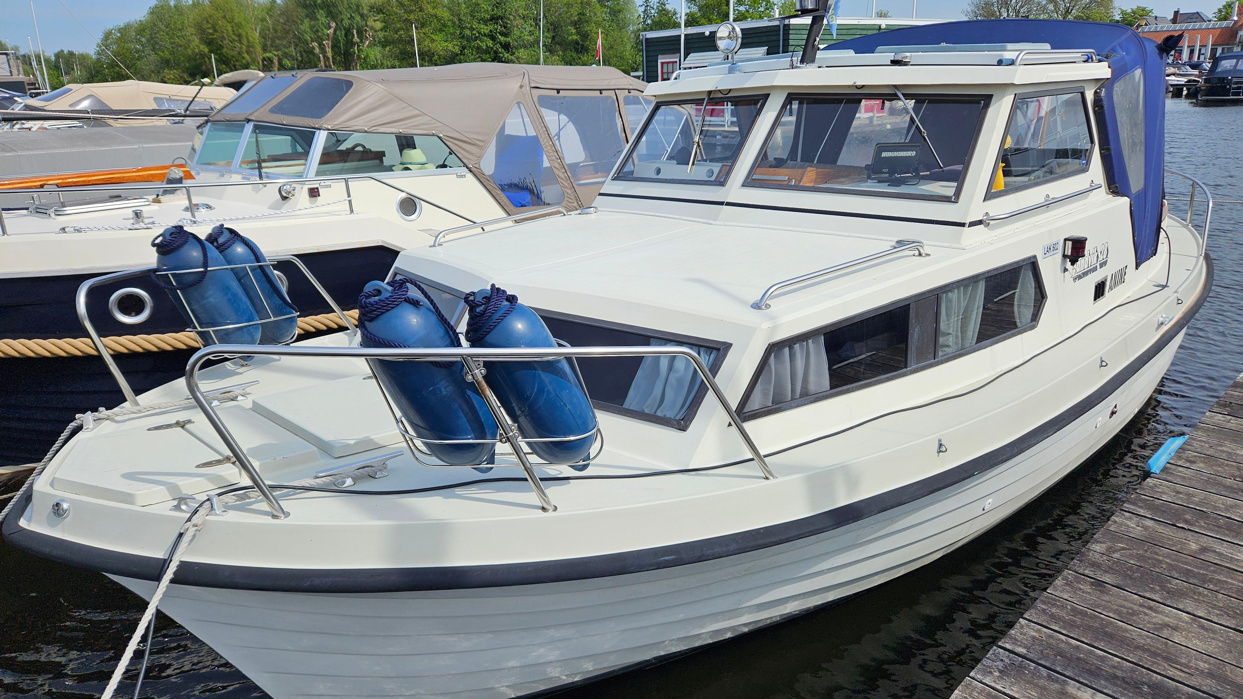 Occasion 1983 Custom Sandvik 28 AC | YachtFocus