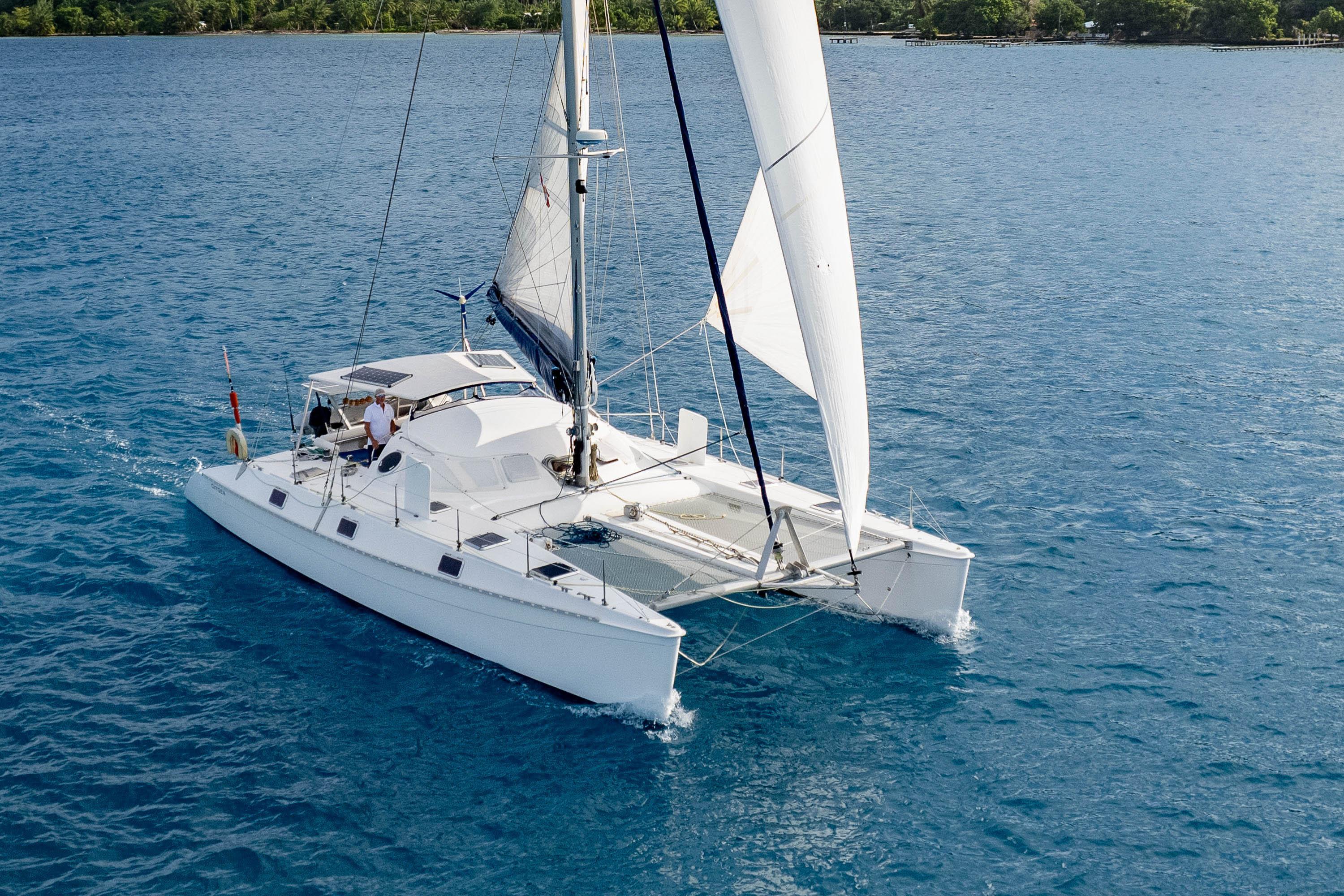 2001 Outremer 45 Catamaran for sale - YachtWorld