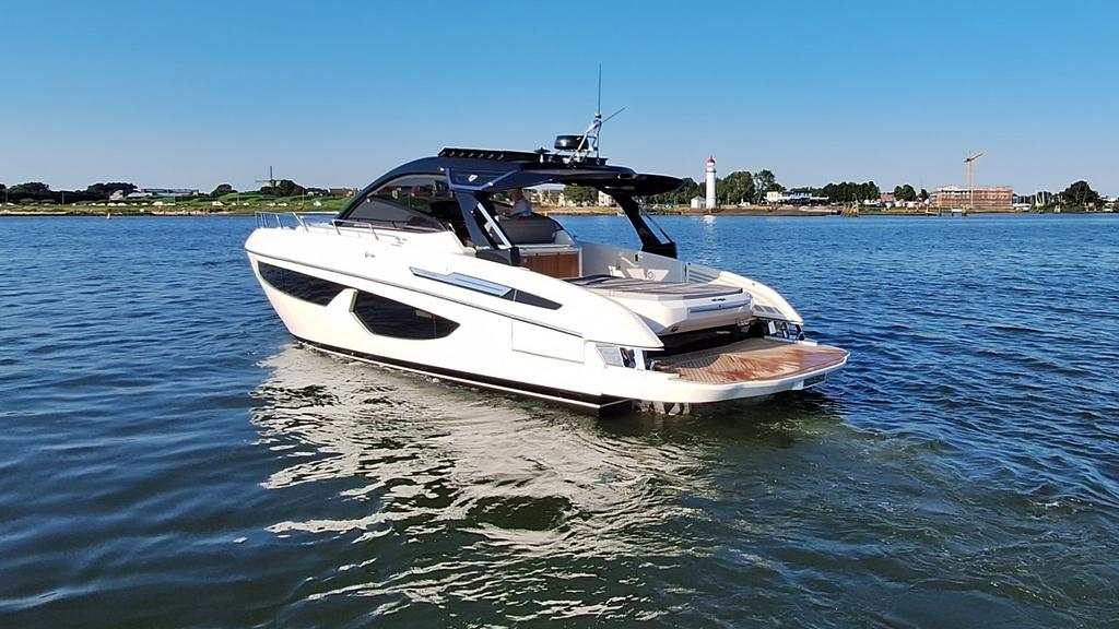 Nuevo 2024 FIM 440 Regina | TopBarcos.com Nuevo 2024 FIM 440 Regina | TopBarcos.com
