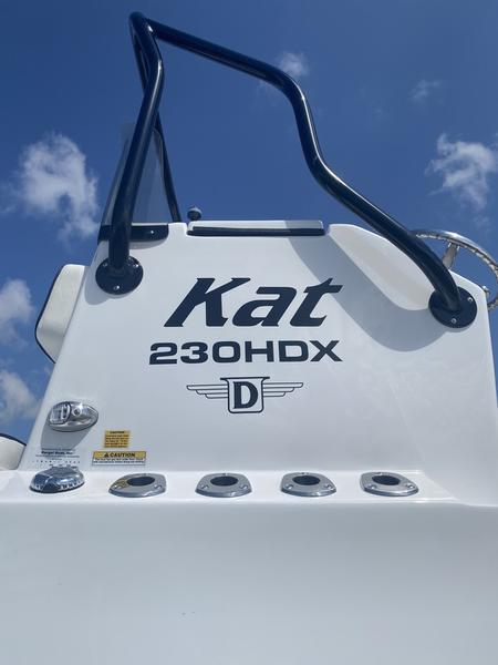 2024 Dargel 230 Kat Center Console Boote Kaufen - YachtWorld