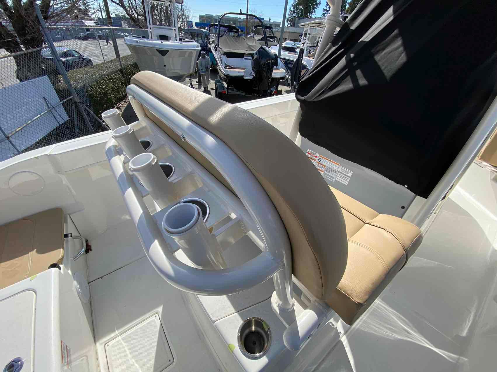 2023 Bayliner Trophy 22CC Center Console Boote Kaufen - YachtWorld