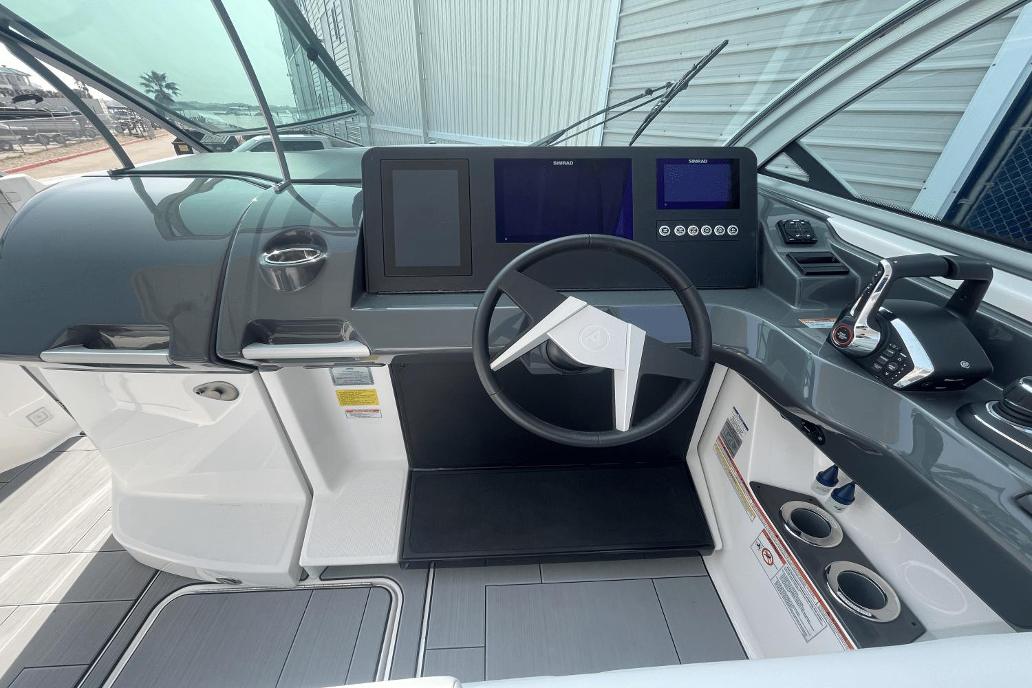 2024 Aviara AV32 Outboard Runabout for sale - YachtWorld