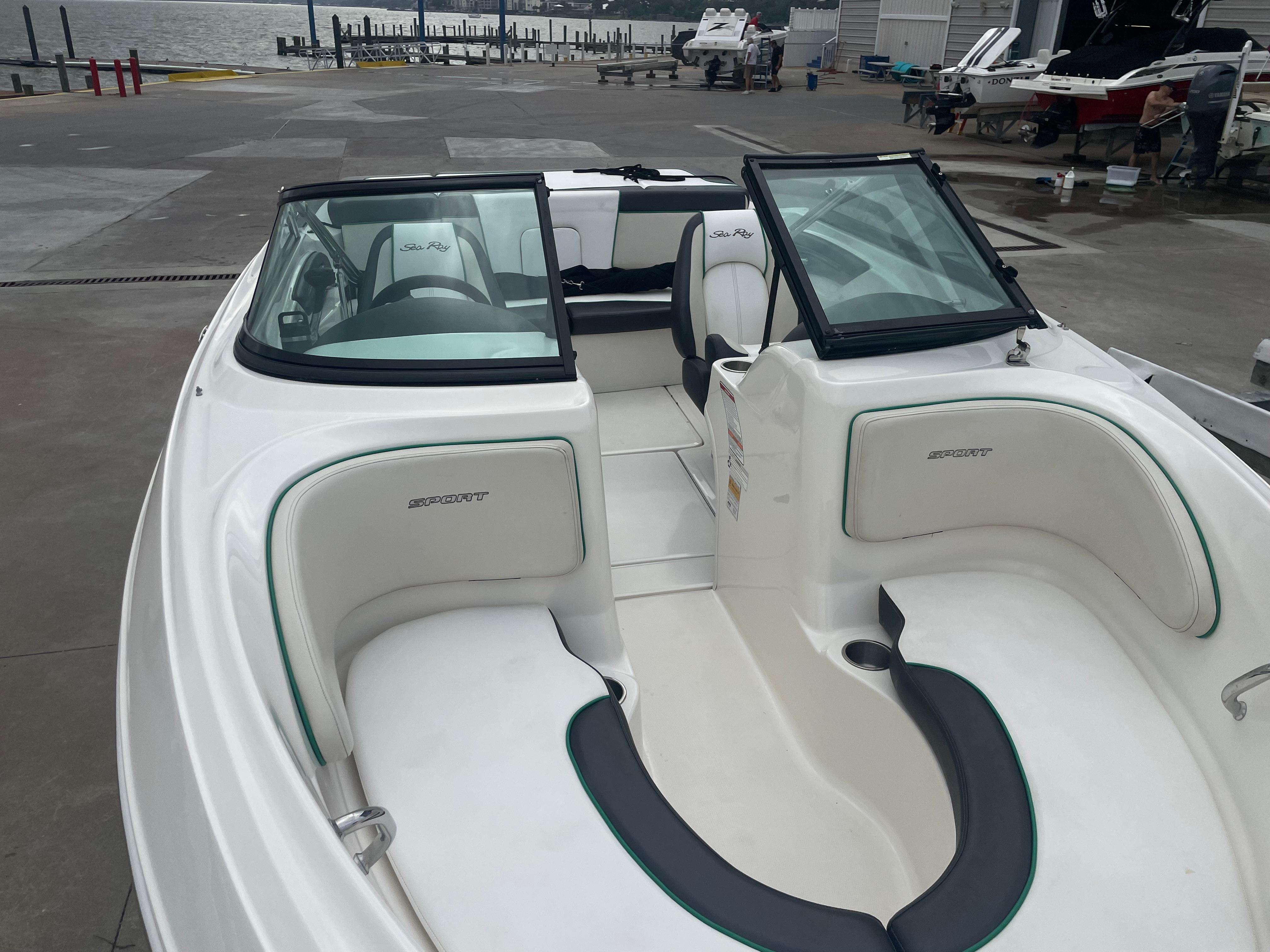 2014 Sea Ray 205 Sport Runabout for sale - YachtWorld