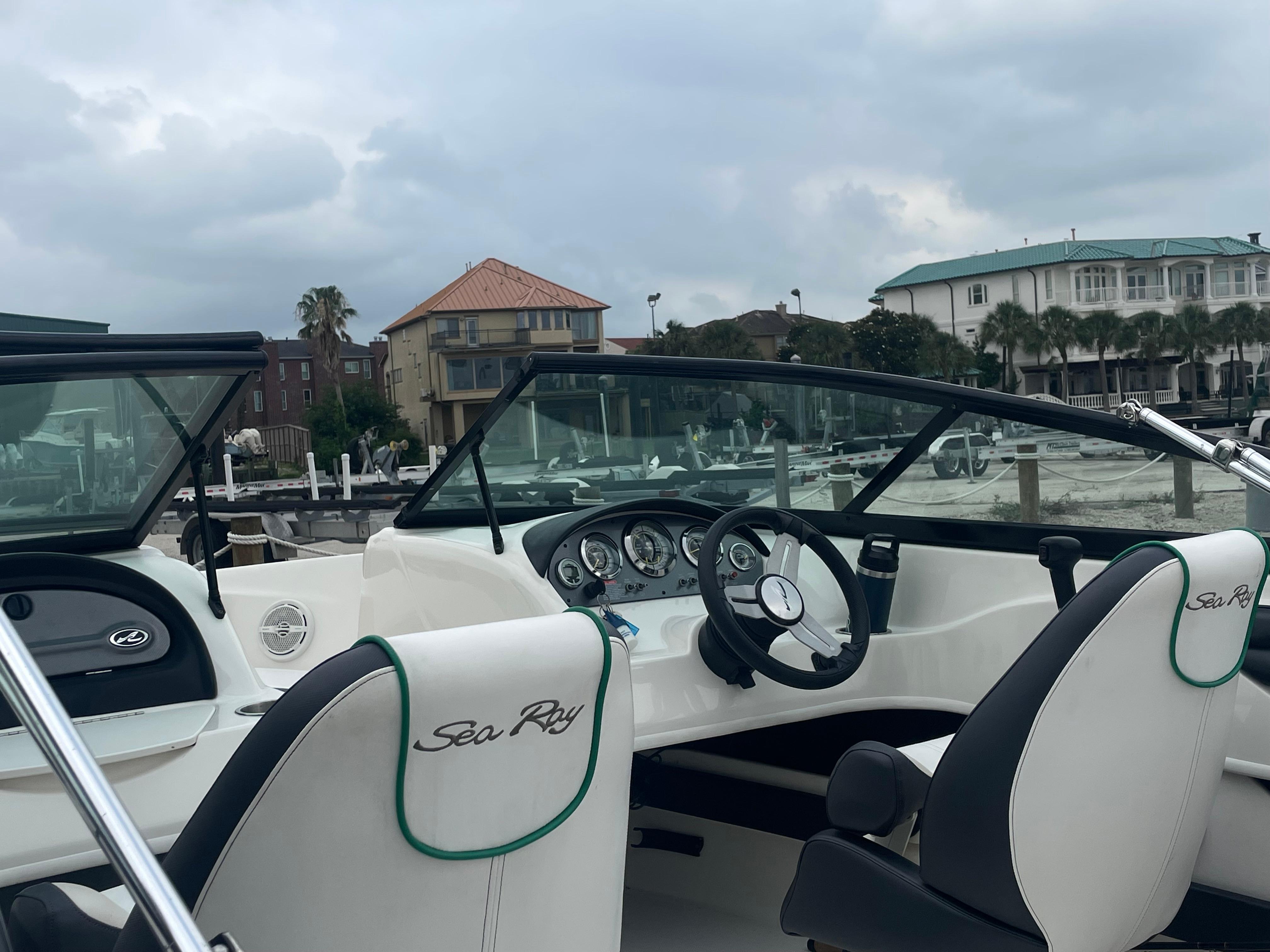 2014 Sea Ray 205 Sport Runabout for sale - YachtWorld