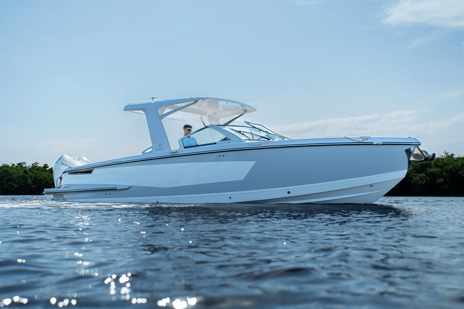 2024 Aviara AV32 Outboard Runabout for sale - YachtWorld
