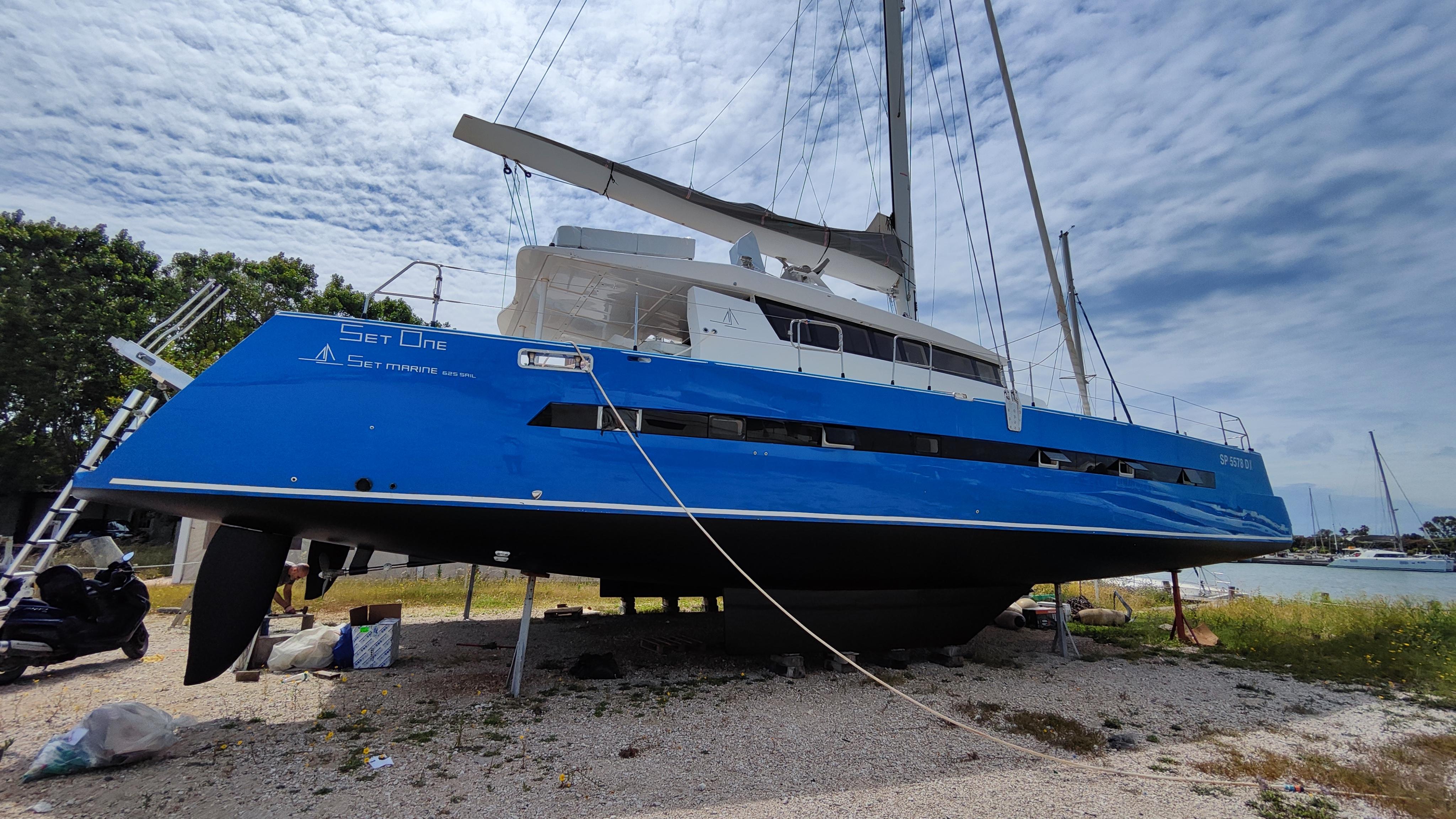 Custom Set Marine Set One 625 20m 2016, Katamarane | Boot24