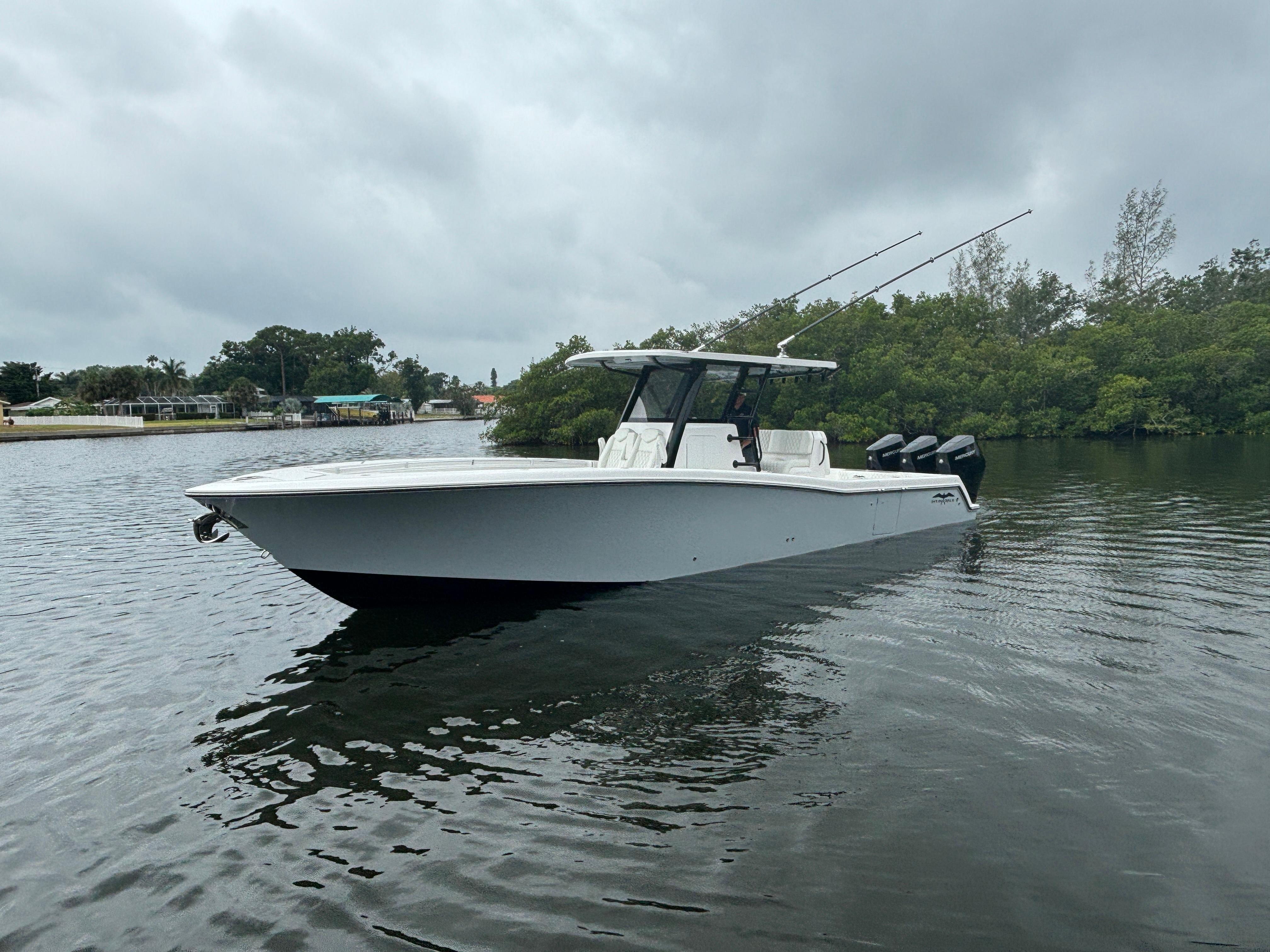 2024 Invincible 36 Open Fisherman Center Console for sale - YachtWorld