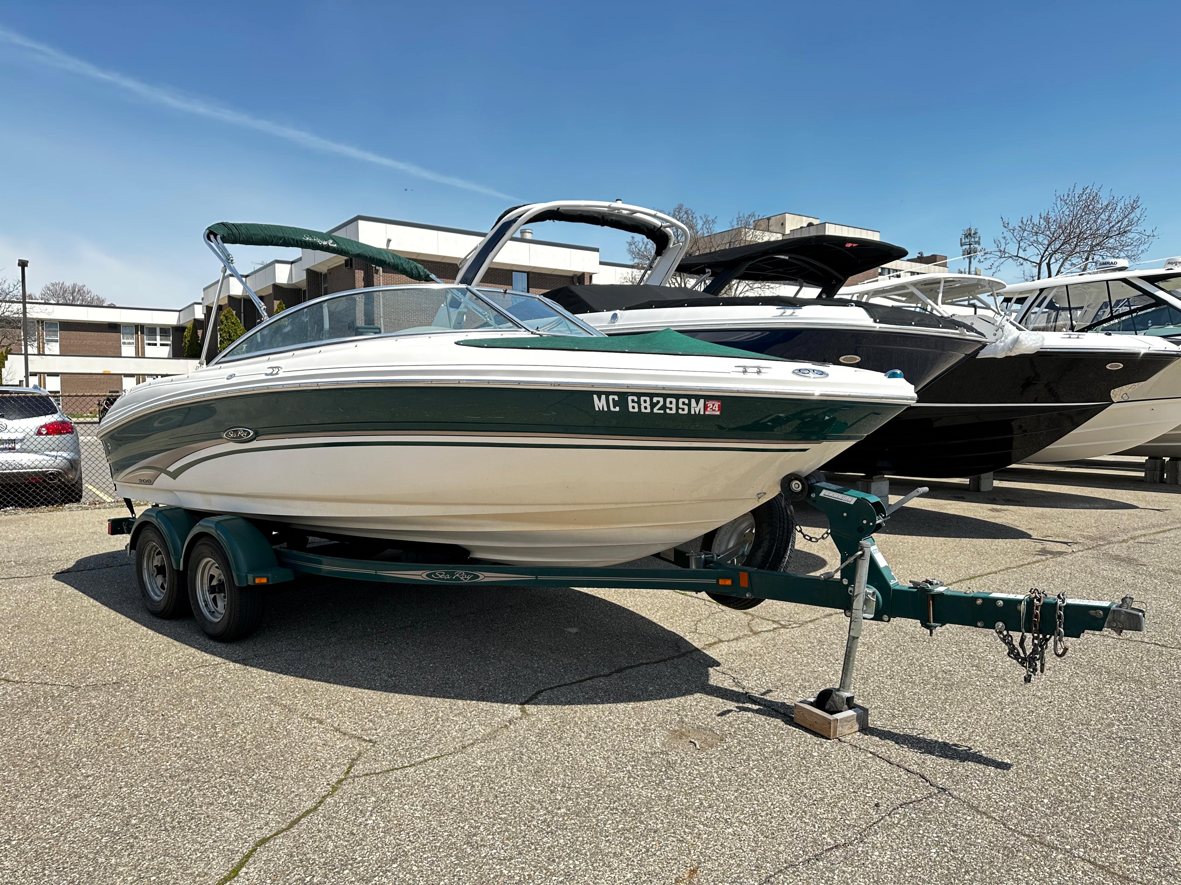 2003 Sea Ray 200 Bow Rider Runabout for sale - YachtWorld
