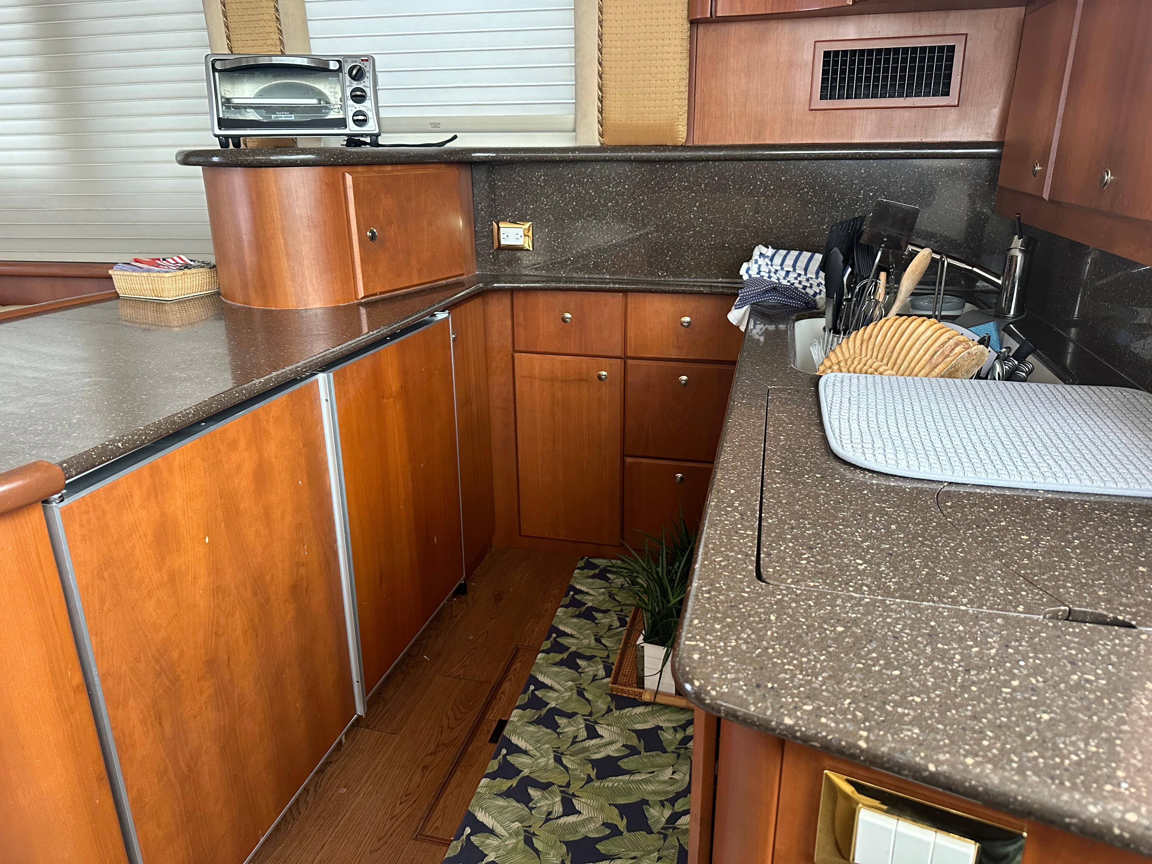 2006 Silverton 48 Convertible Saltwater Fishing for sale - YachtWorld