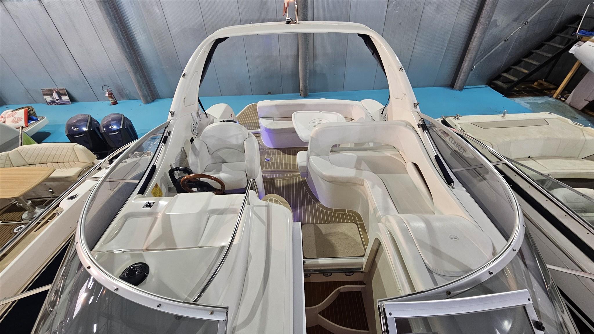 Sessa Marine Oyster 35 | 2002 | 11m | Boatshop24