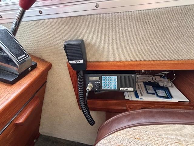 1989 Commander Sedan Bridge Convertible for sale - YachtWorld