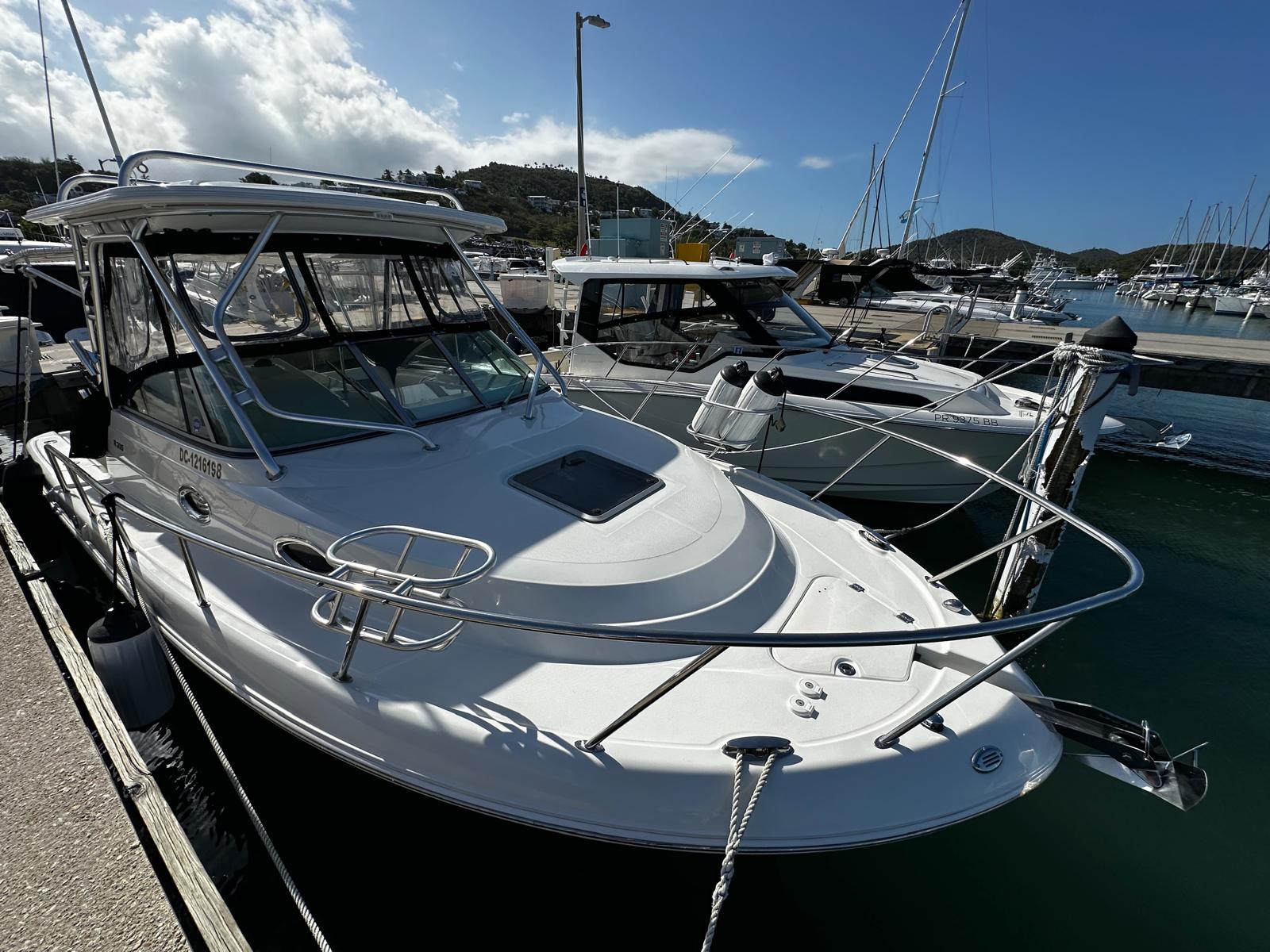 2008 Robalo R305 Walkaround Walkaround for sale - YachtWorld