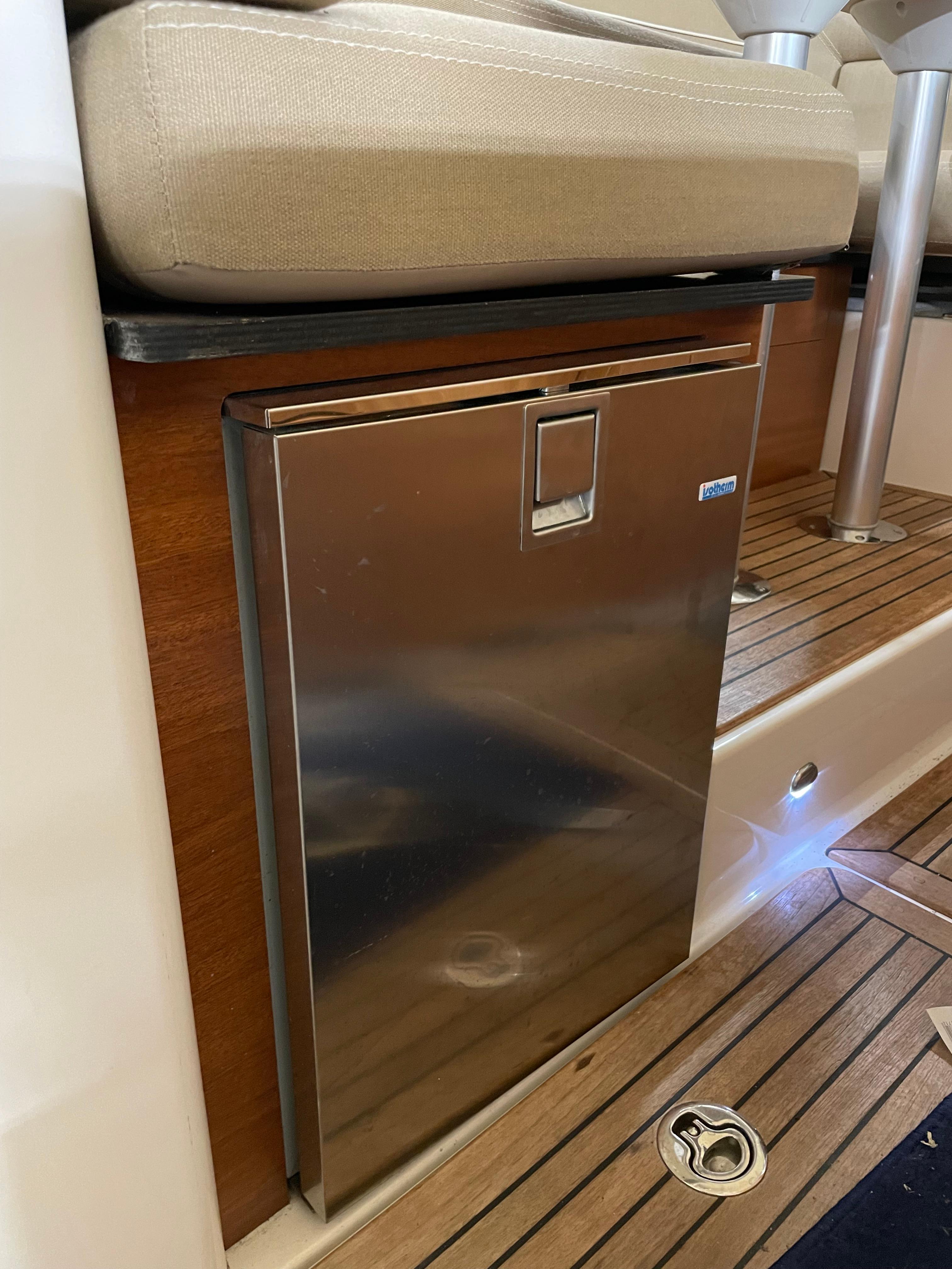 2010 Nimbus 30 Nova S Cruiser for sale - YachtWorld