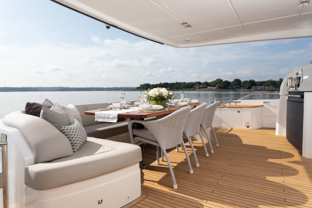 LADY J Flybridge Princess for sale - YachtWorld
