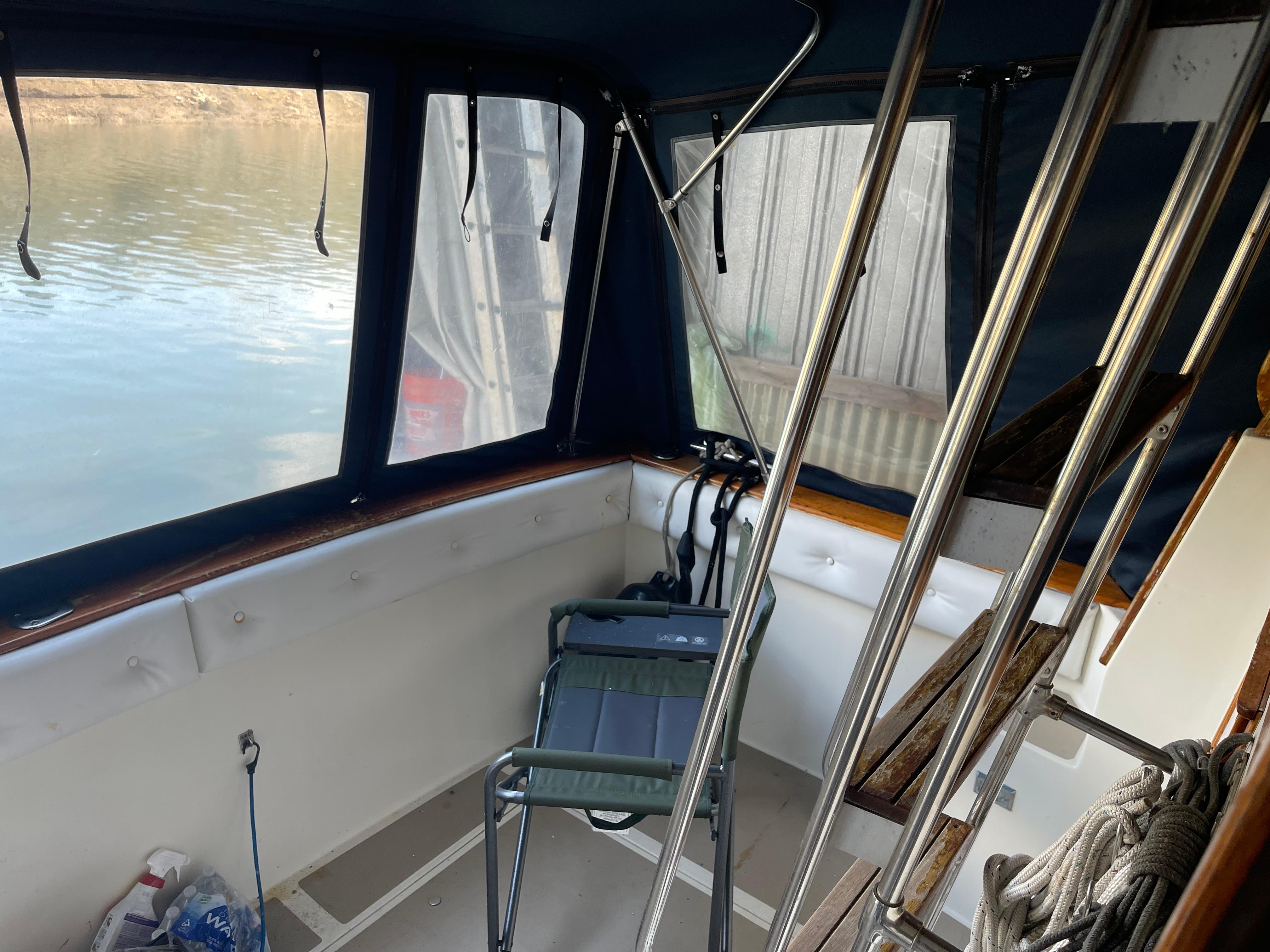 1986 Bayliner 3888 Motoryacht Flybridge for sale - YachtWorld