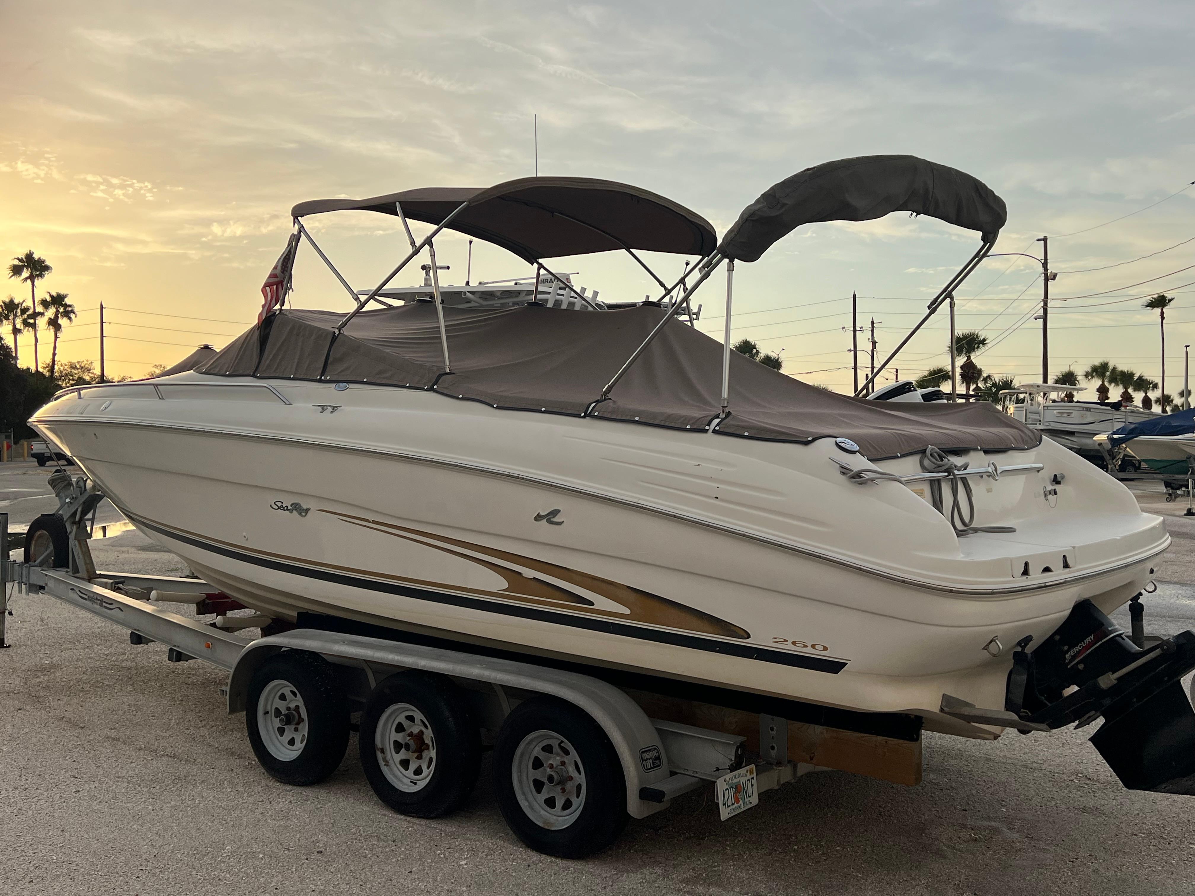 2000 Sea Ray 260 Bow Rider Select Runabout for sale - YachtWorld