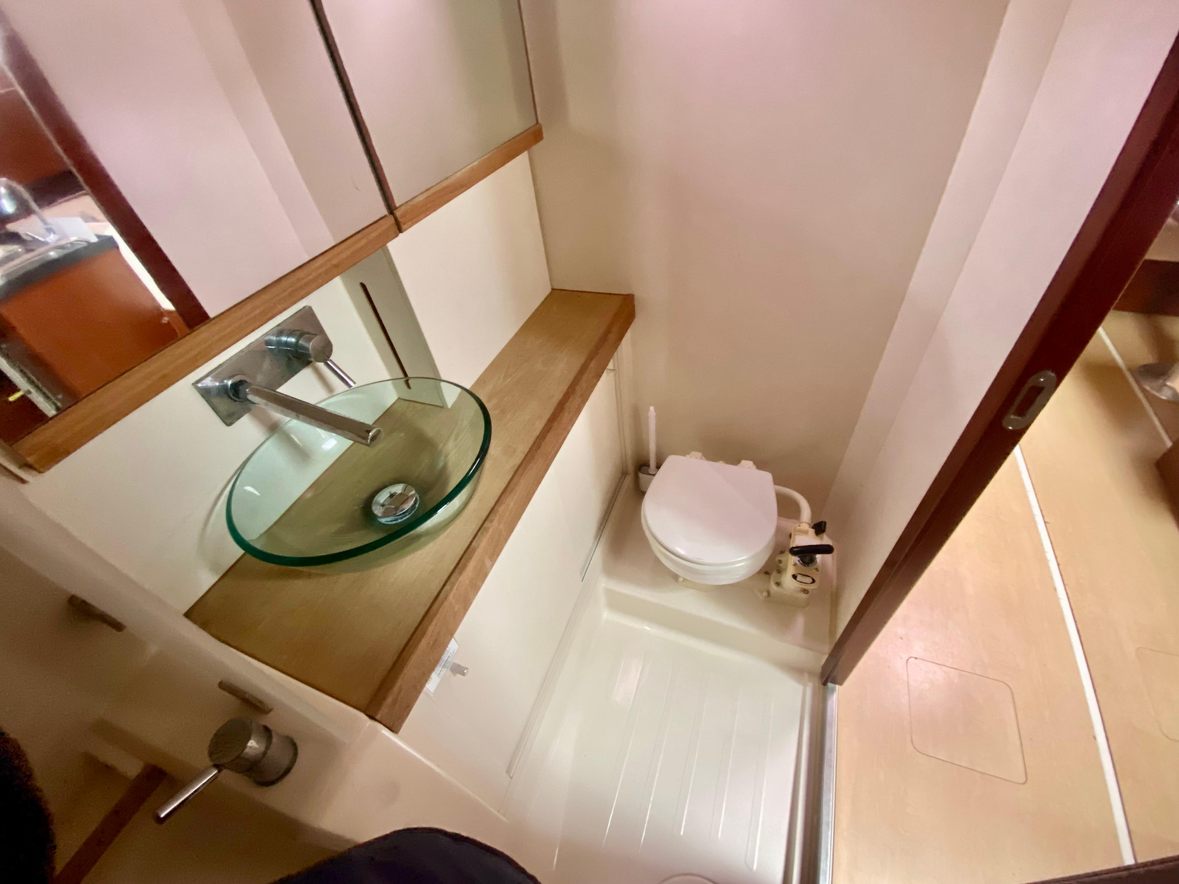 2012 Hanse 445 Cruiser for sale - YachtWorld