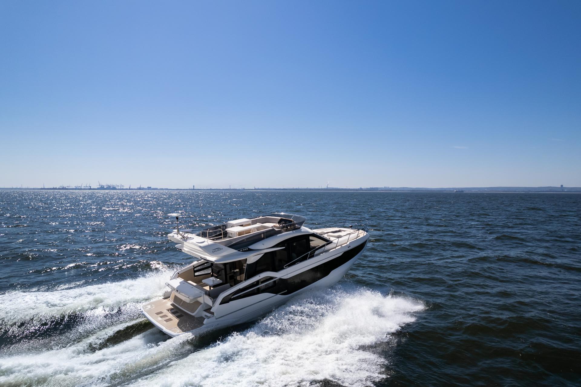 2024 Galeon 440 Fly Flybridge for sale - YachtWorld