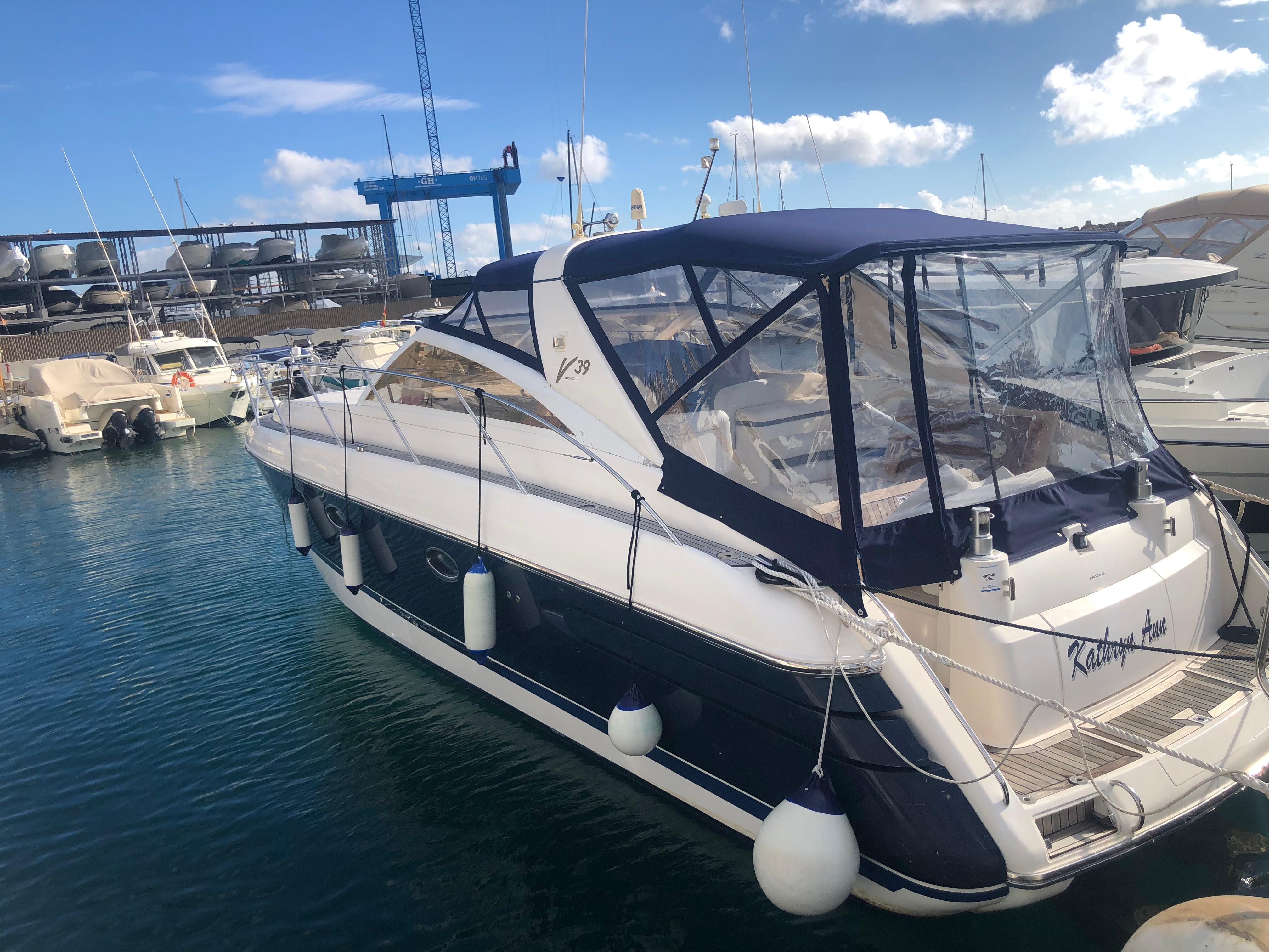 1995 Princess V39 Cruiser for sale - YachtWorld
