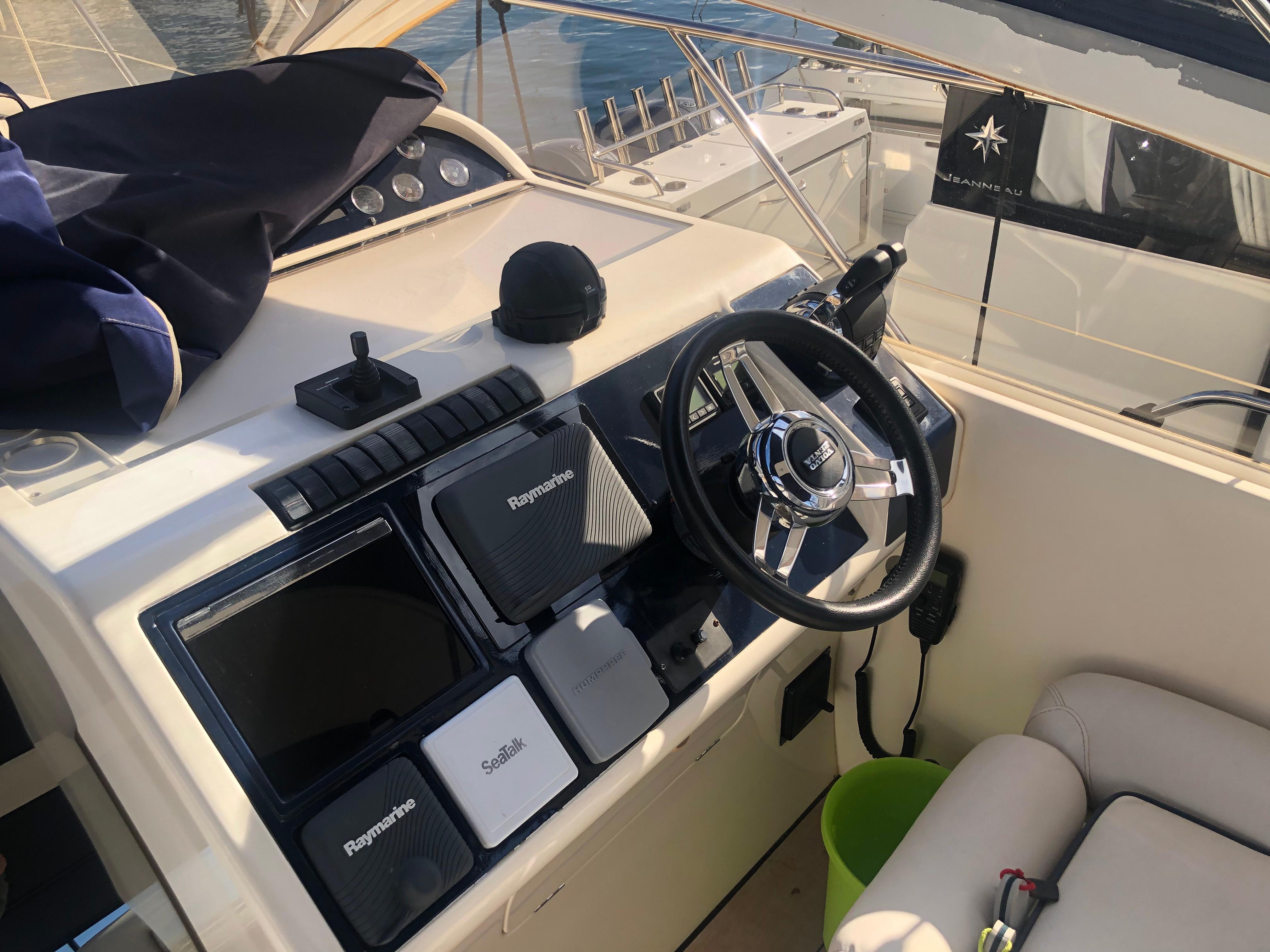 1995 Princess V39 Cruiser for sale - YachtWorld