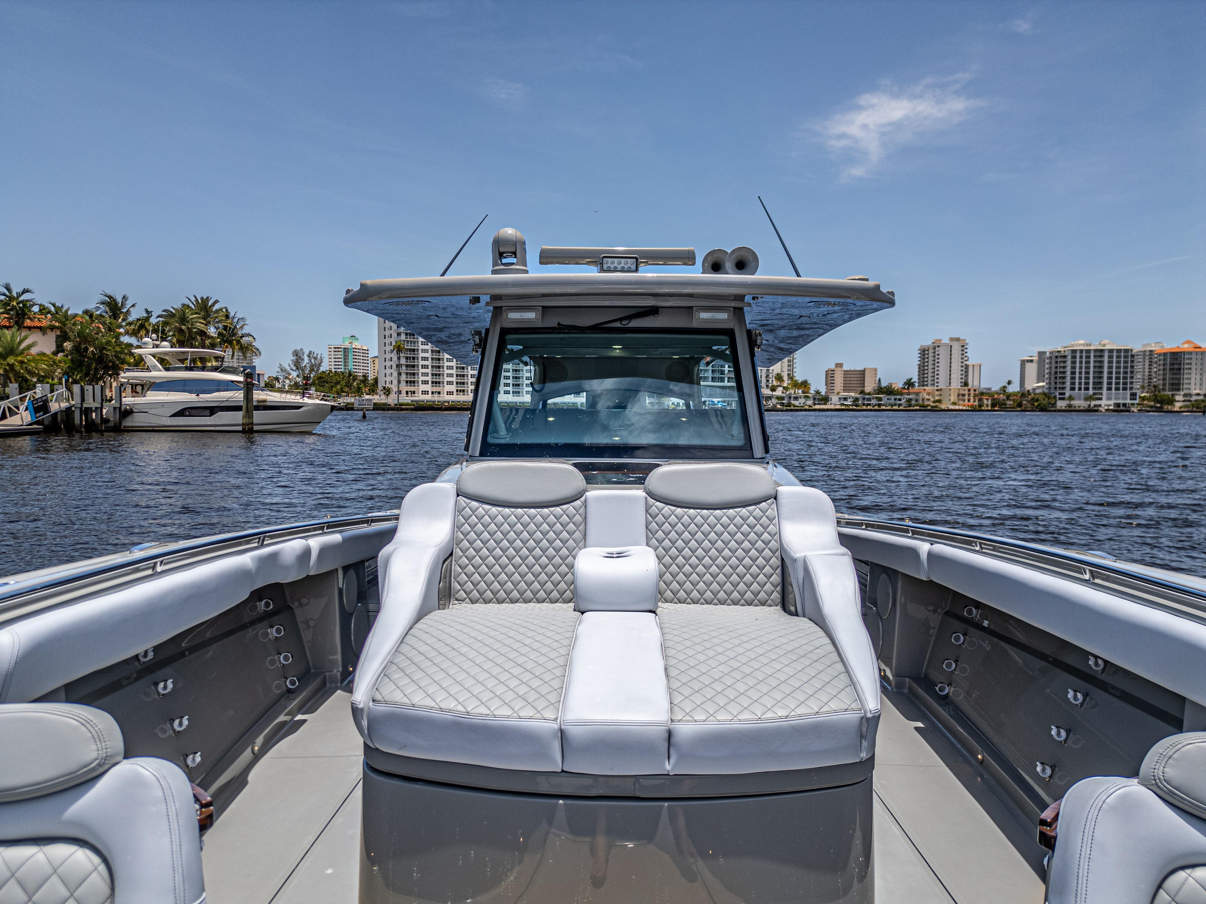 2024 HCB 53 Sueños Center Console for sale - YachtWorld