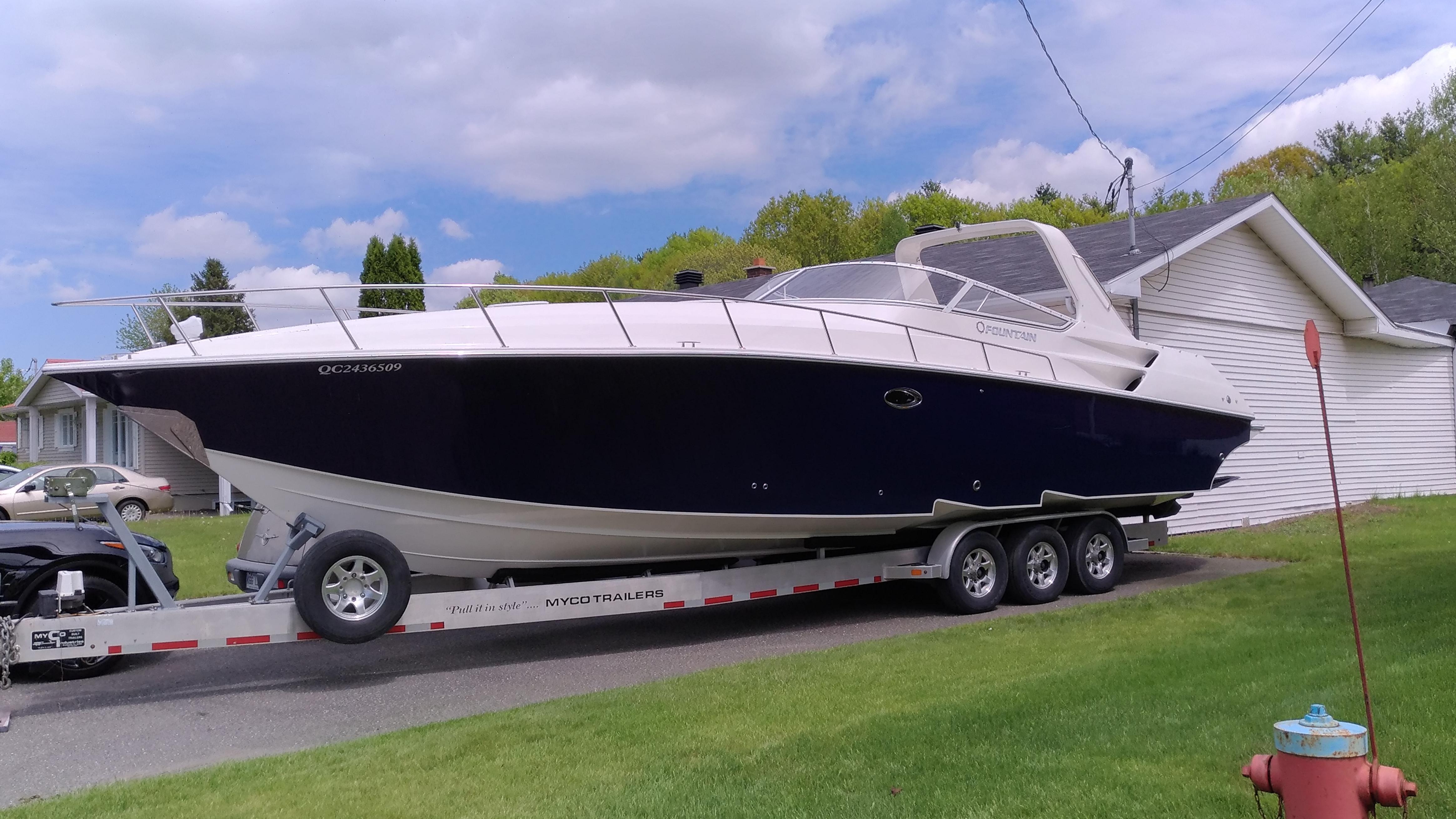 2009 Fountain 38 Express Cruiser Cruiser for sale - YachtWorld