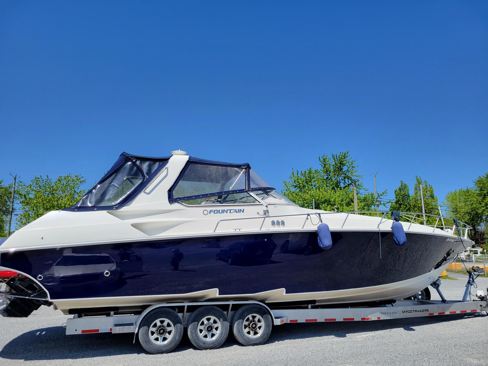 2009 Fountain 38 Express Cruiser Cruiser for sale - YachtWorld