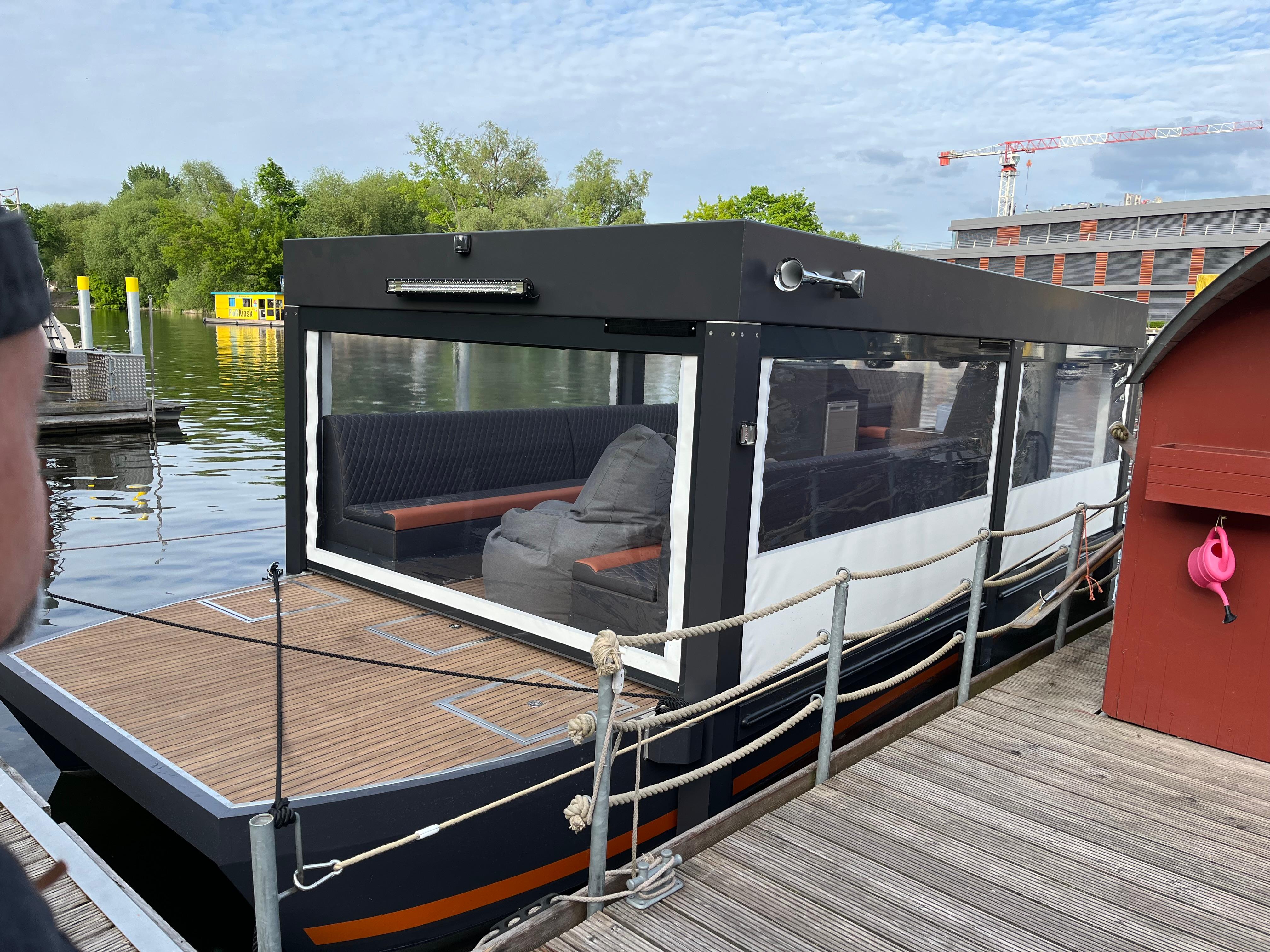 Custom Eventboot 9m 2023, Pontonboote - Brandenburg | Boot24