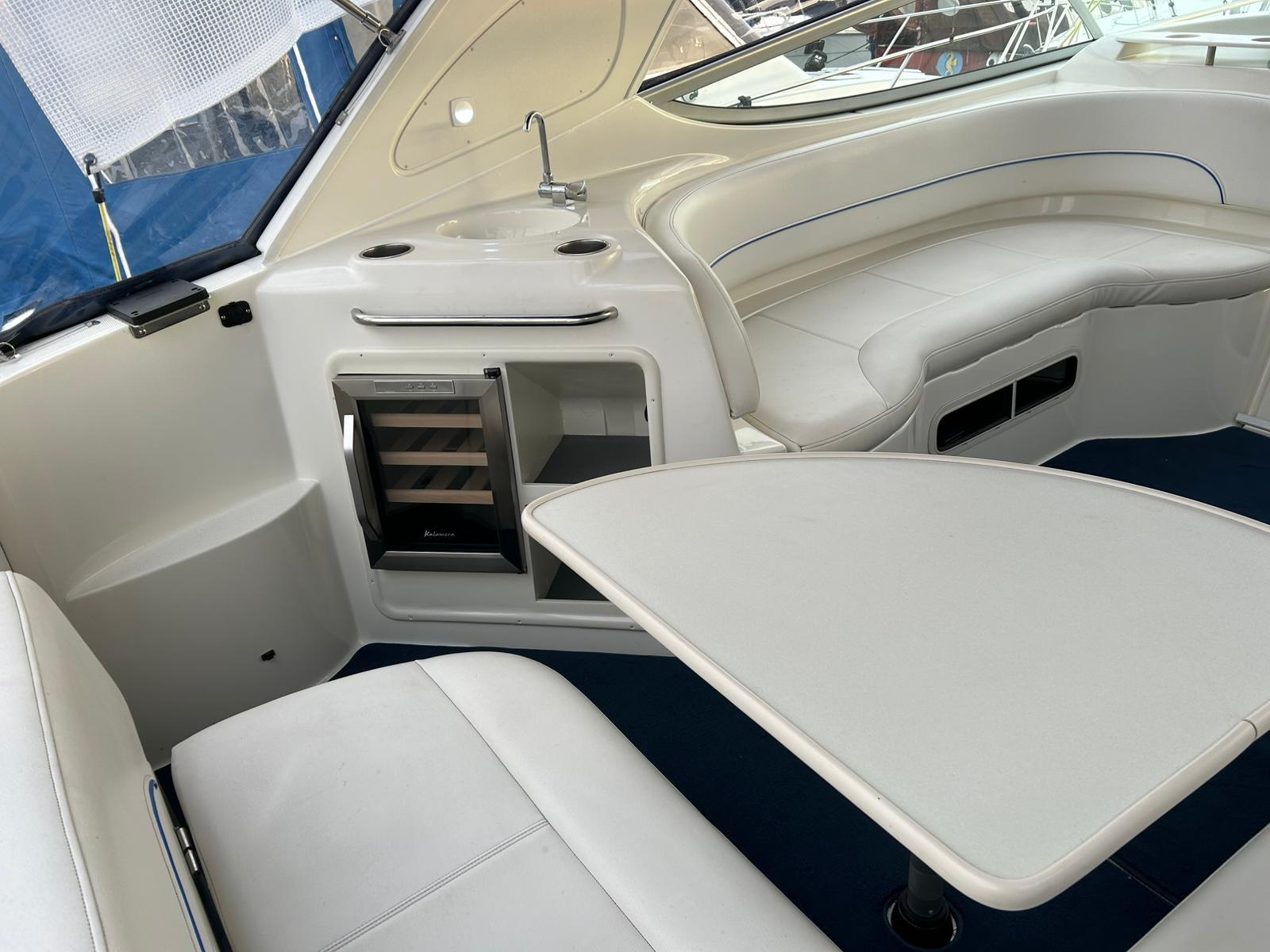 2008 Bayliner 300 Cruiser for sale - YachtWorld