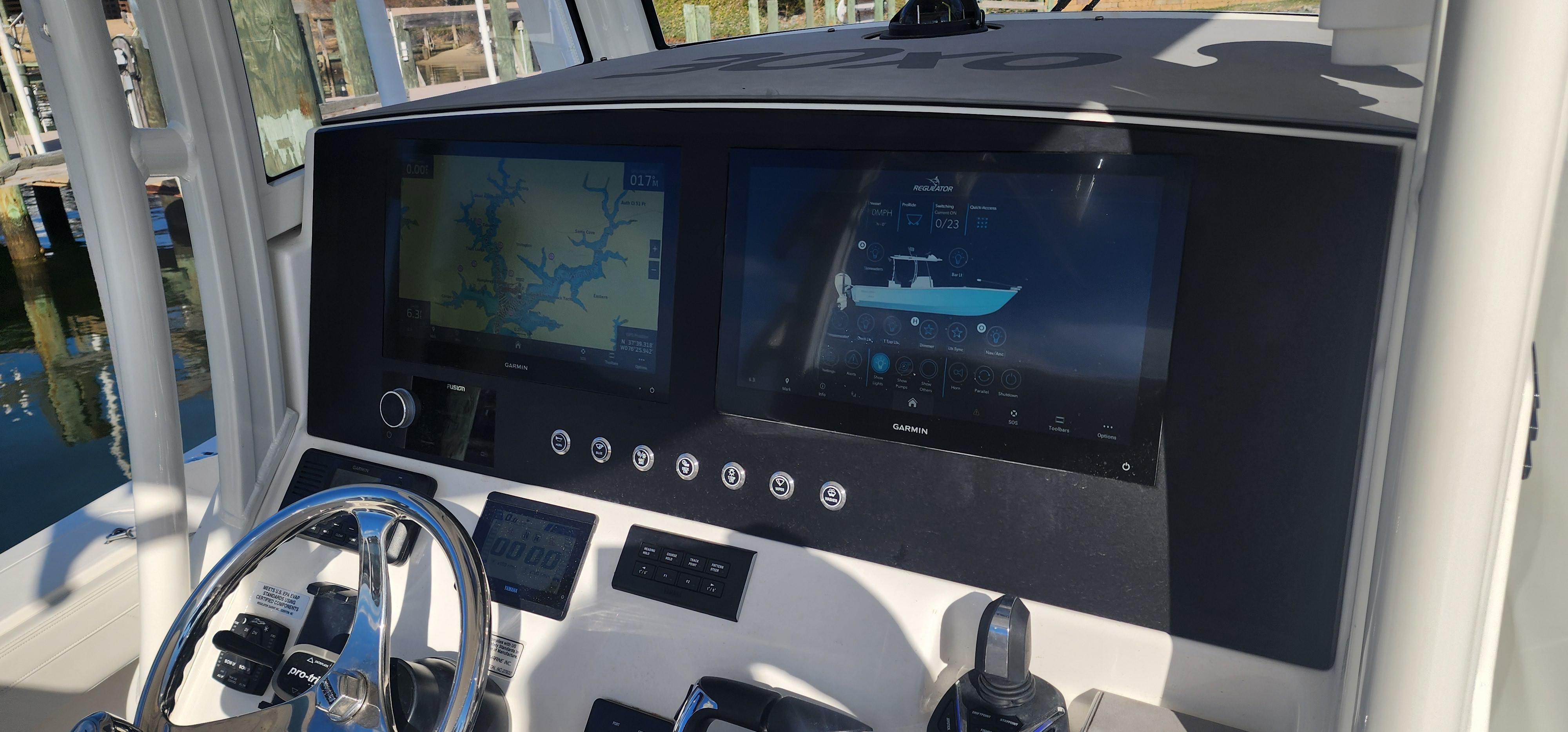 2023 Regulator 30XO Center Console Centre Console for sale - YachtWorld