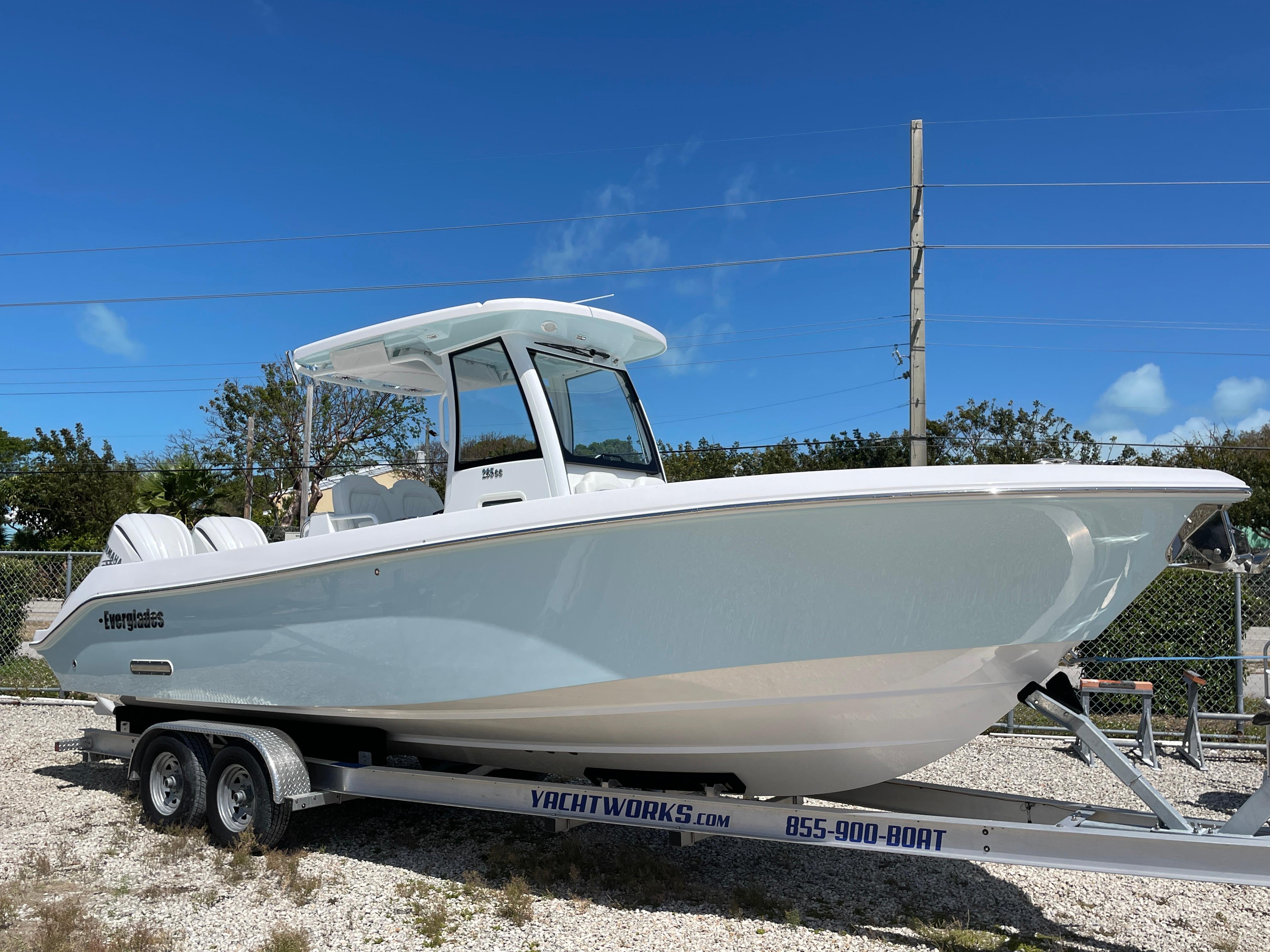 2024 Everglades 285CC Centre Console for sale - YachtWorld