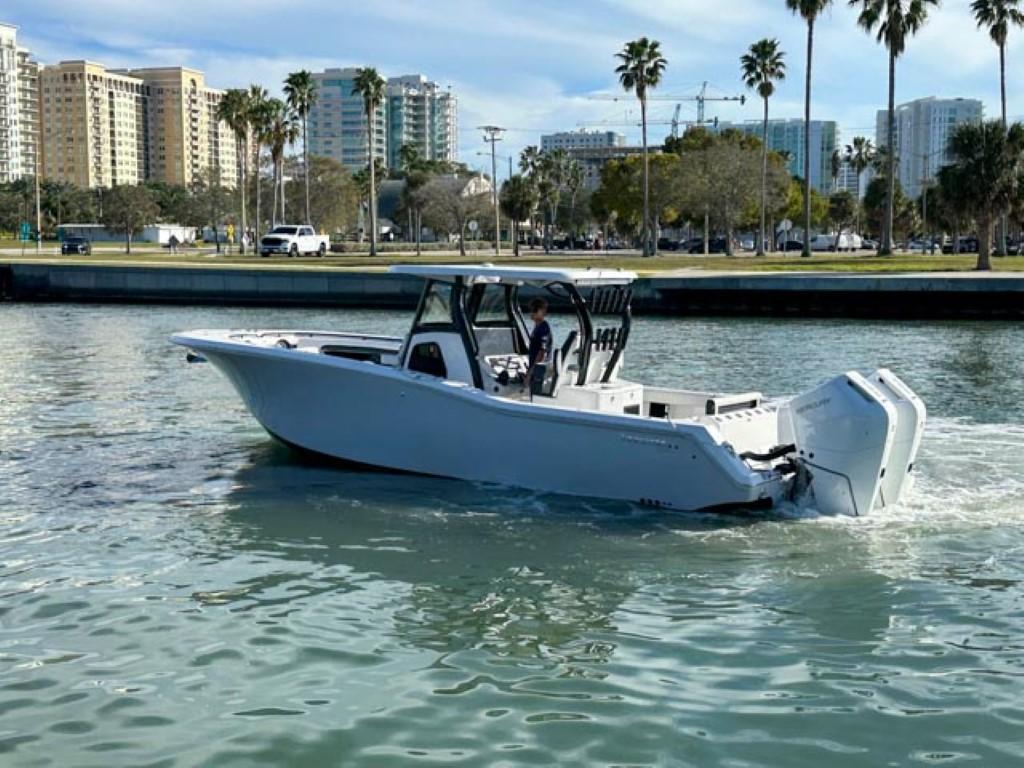 2024 Tidewater 320 CC Adventure Centre Console for sale - YachtWorld
