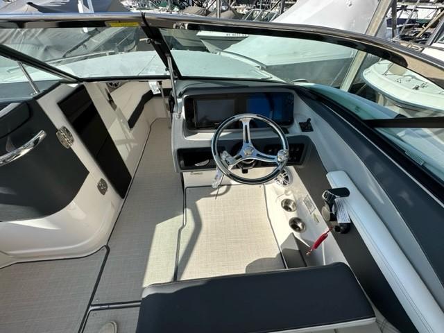 2025 Regal LX6 Bowrider for sale - YachtWorld