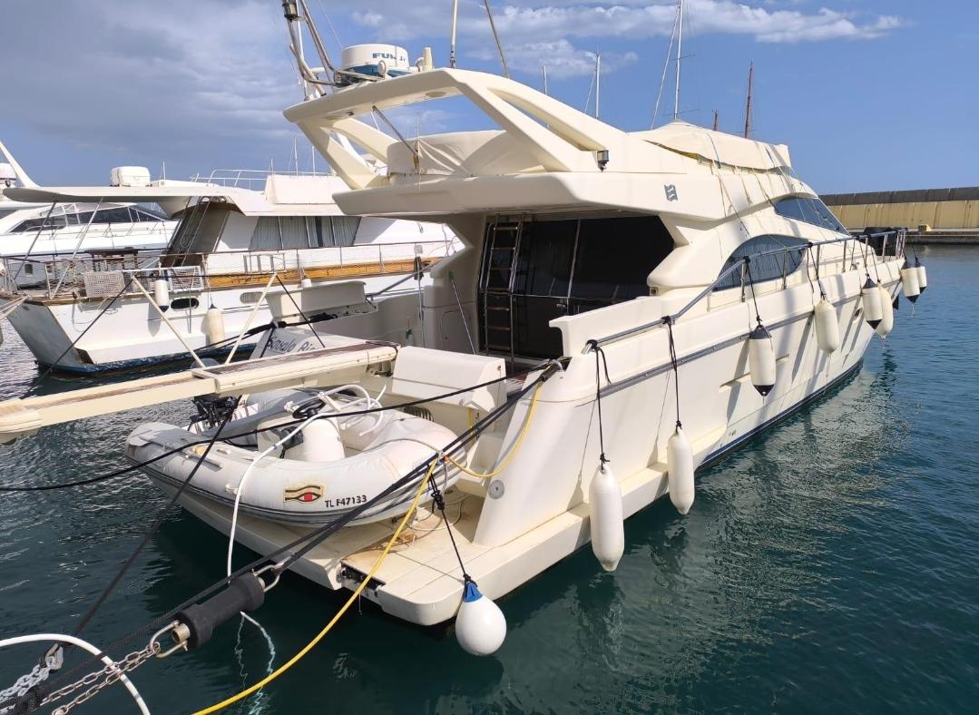 Used 1998 FERRETTI 53 ANNIVERSARY 53 Anniversary - Cuneo | TopBoats