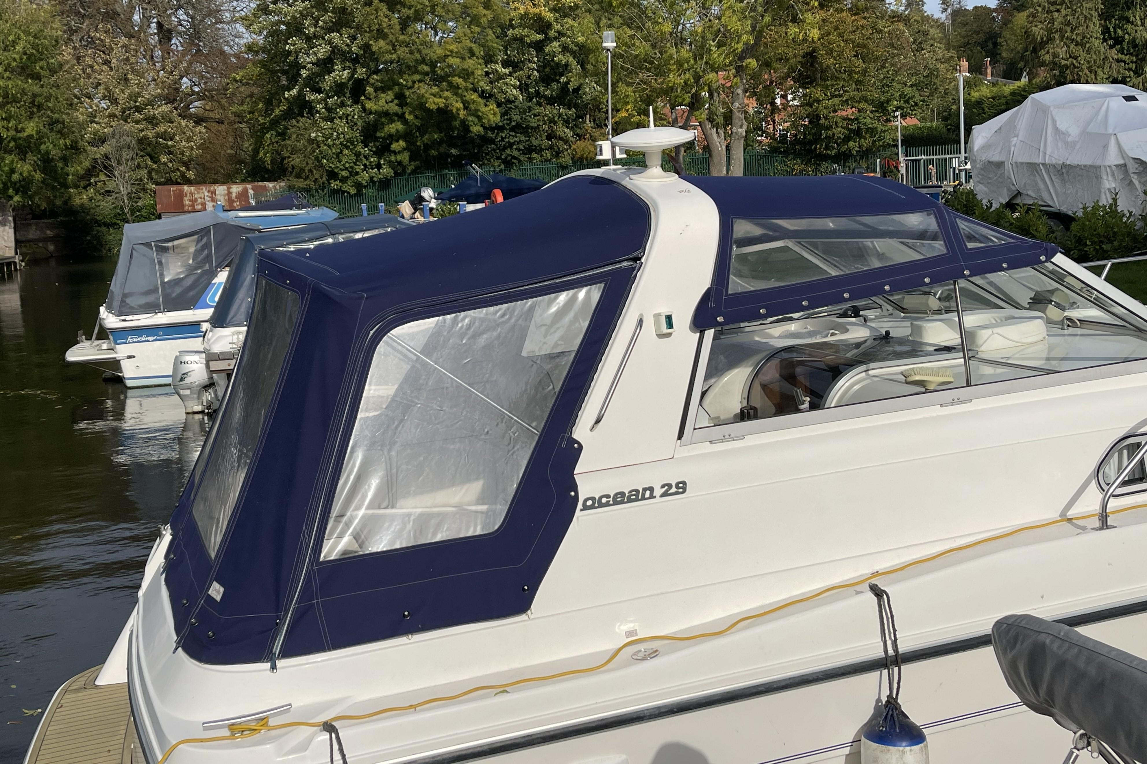 Broom Ocean 29 | 1995 | 9m - Berkshire | Boatshop24