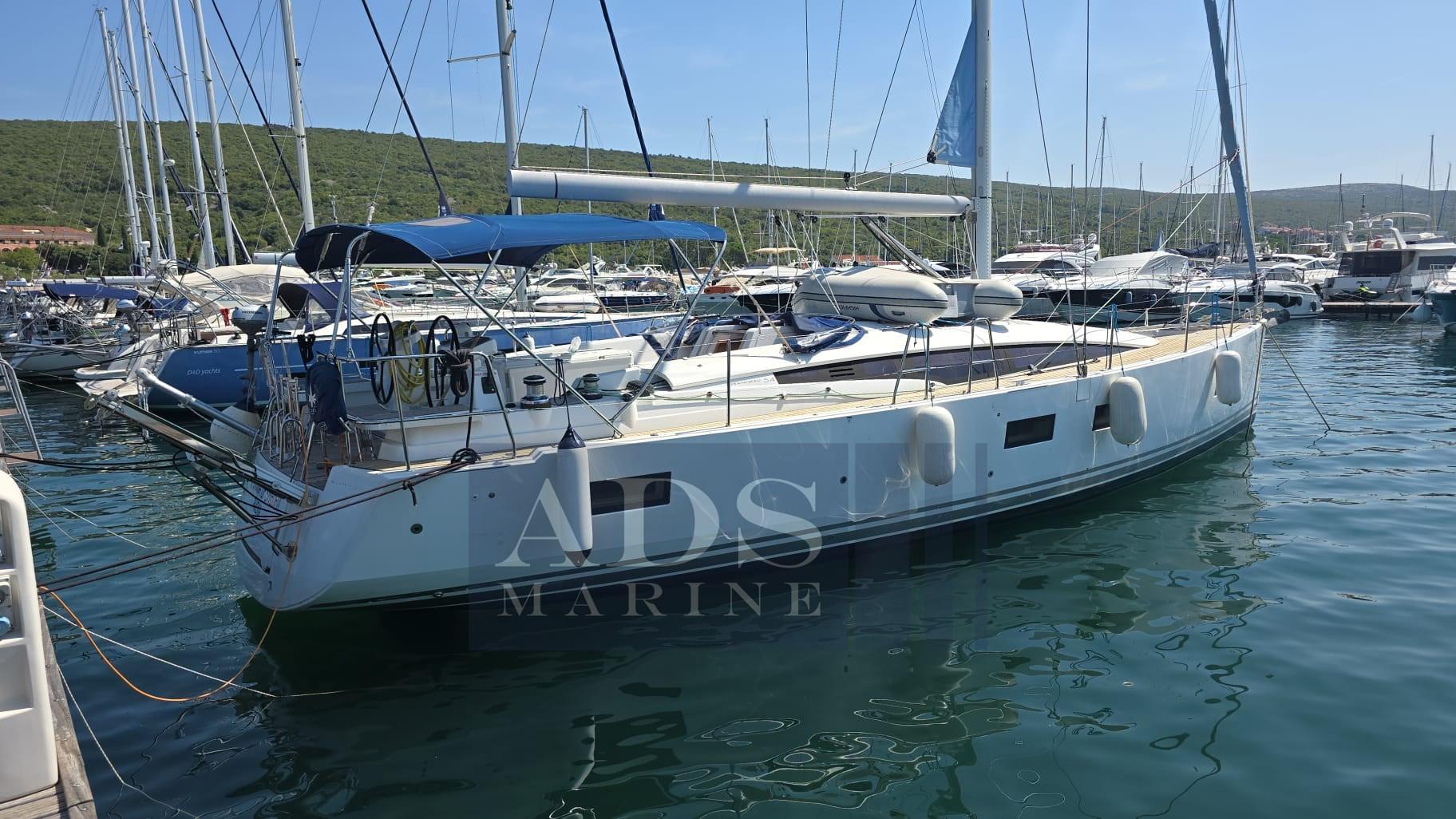 Jeanneau 54 | 16m | 2016 | Boats and Outboards