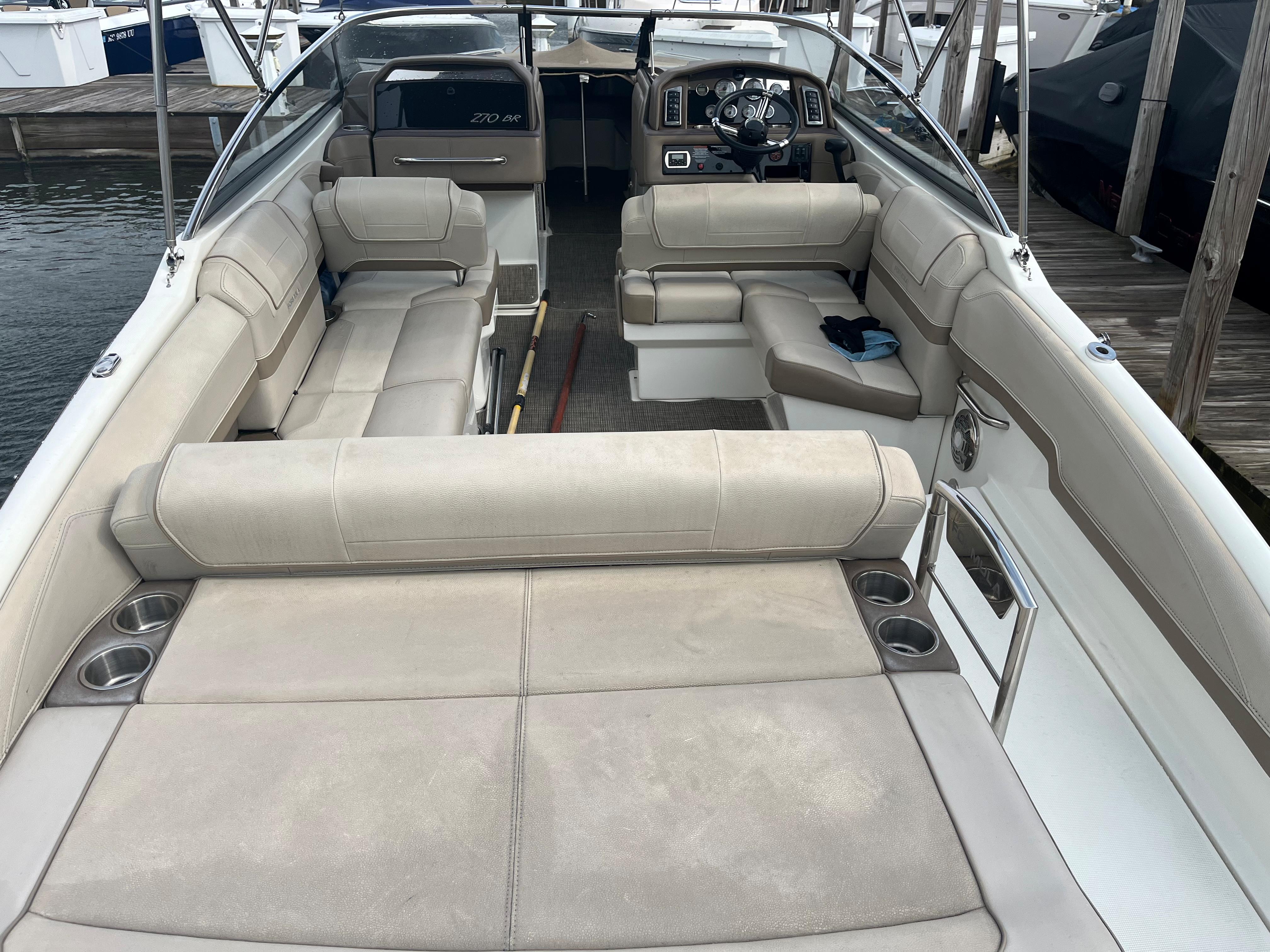 2015 Formula 270 Bowrider Bowrider boten te koop- YachtWorld