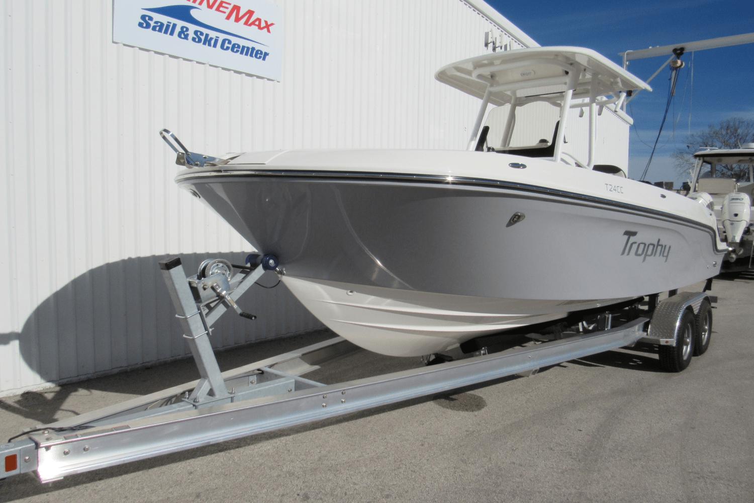 2023 Bayliner T24 CC Runabout for sale - YachtWorld