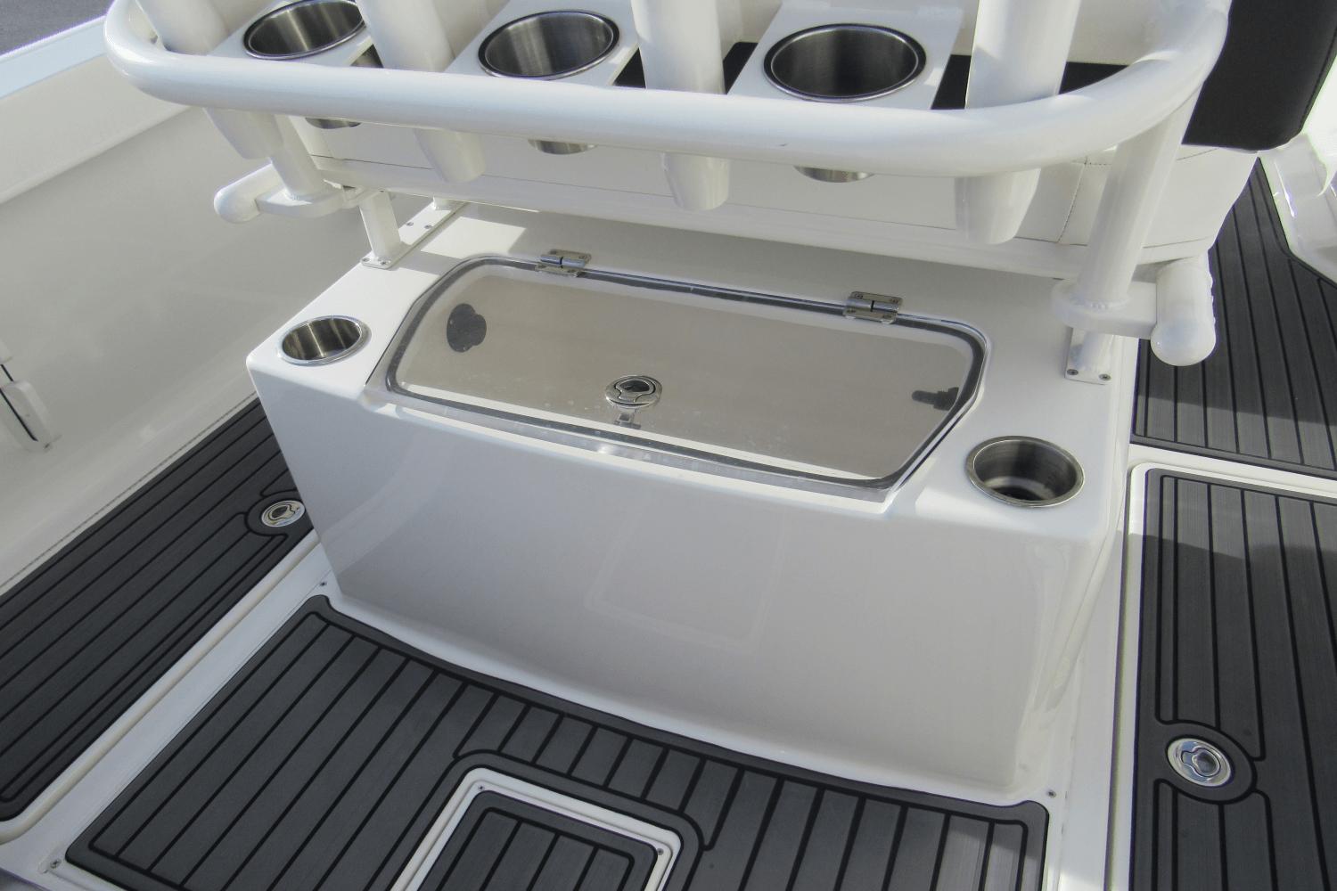 2023 Bayliner T24 CC Runabout for sale - YachtWorld