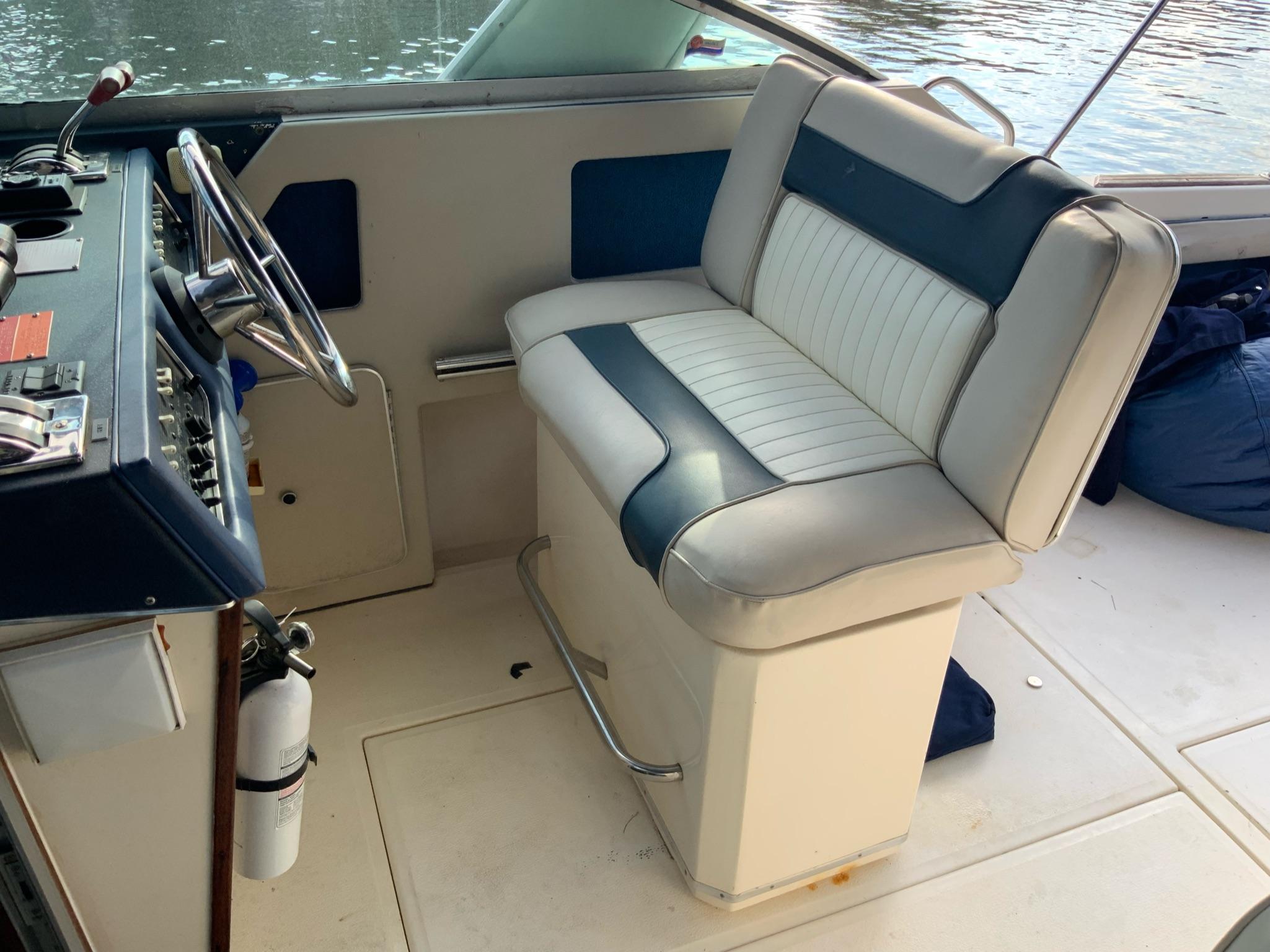 1988 Sea Ray 300 Weekender Cruiser for sale - YachtWorld