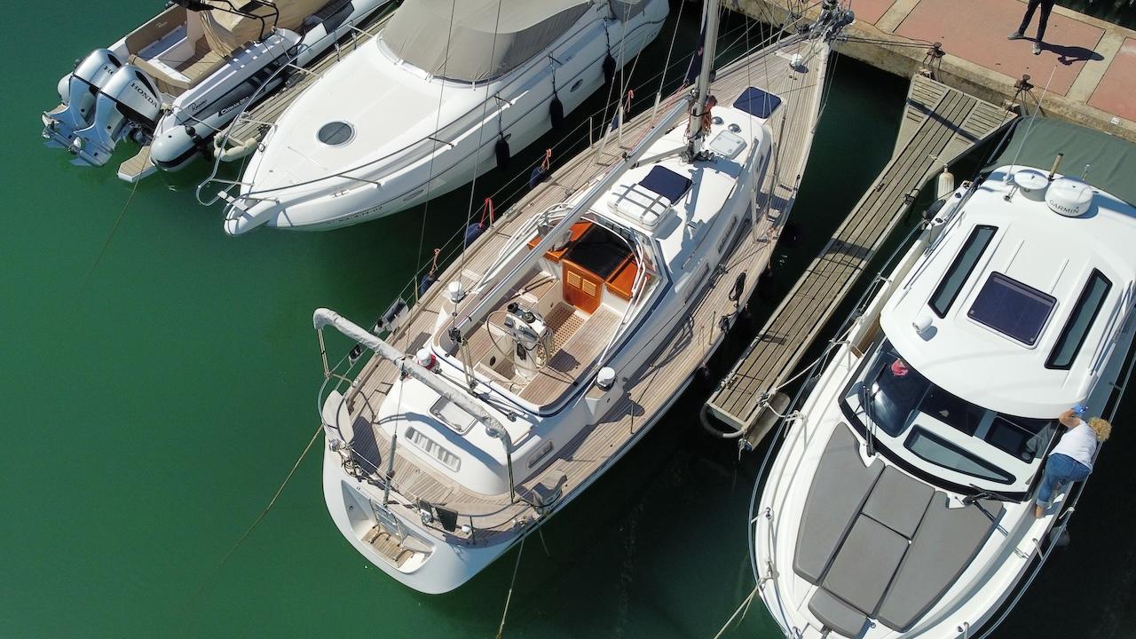 Hallberg-Rassy 37 | 11m | 2006 - Barcelona | Boats and Outboards