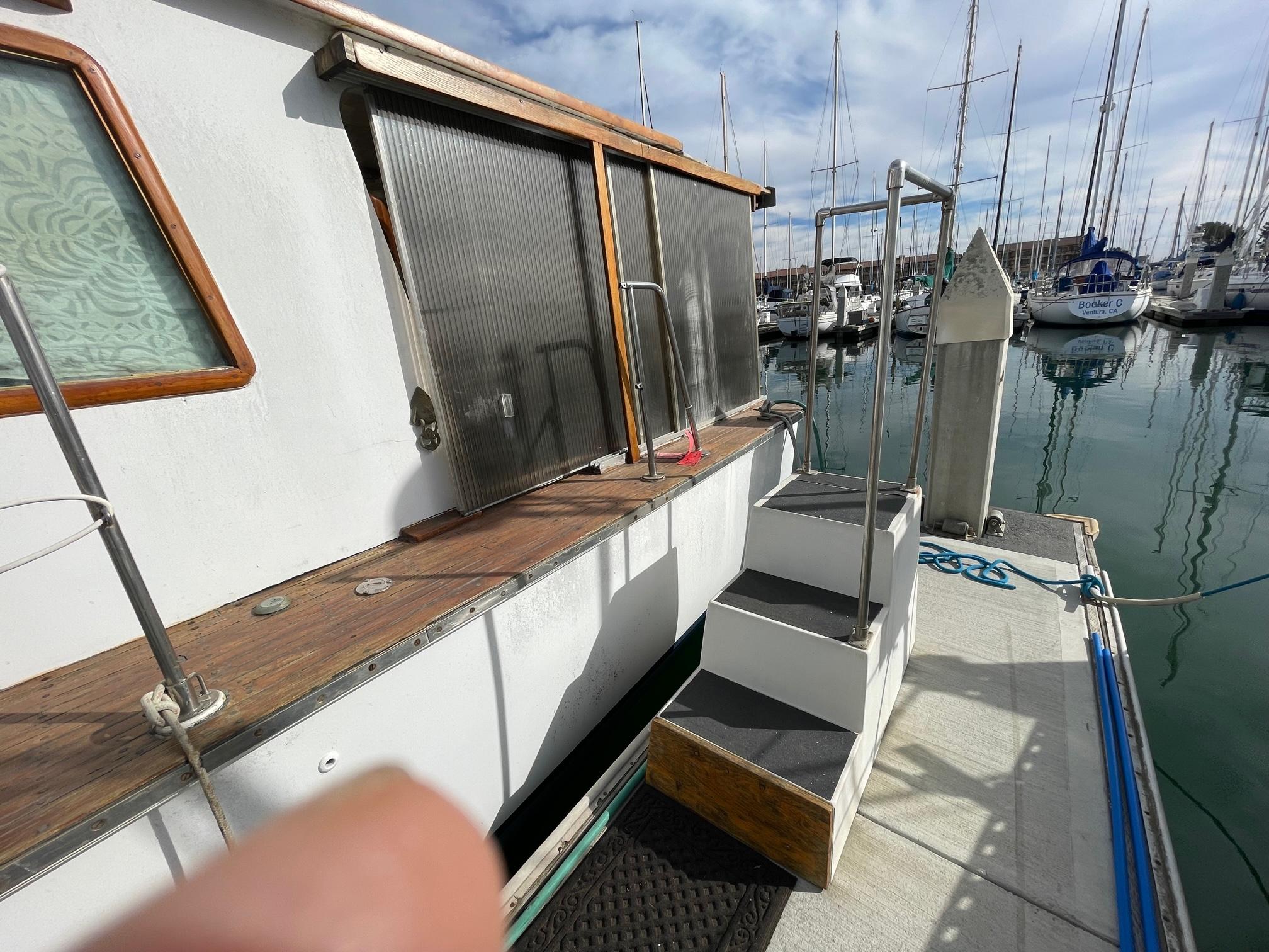 1978 Cheoy Lee 35 Trawler Trawler Kaufen - YachtWorld