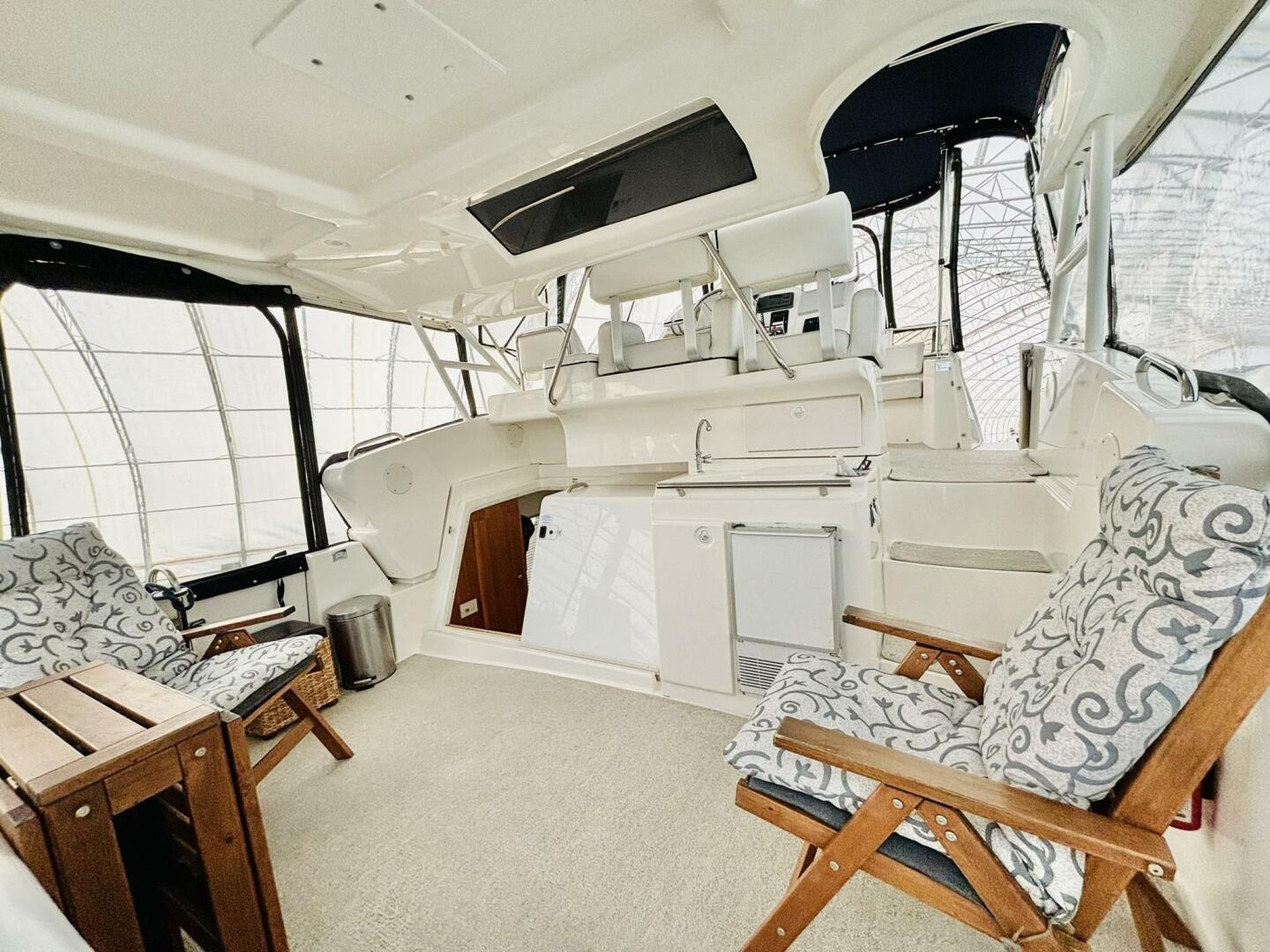 2000 Silverton 352 Motor Yacht Motor Yachts for sale - YachtWorld