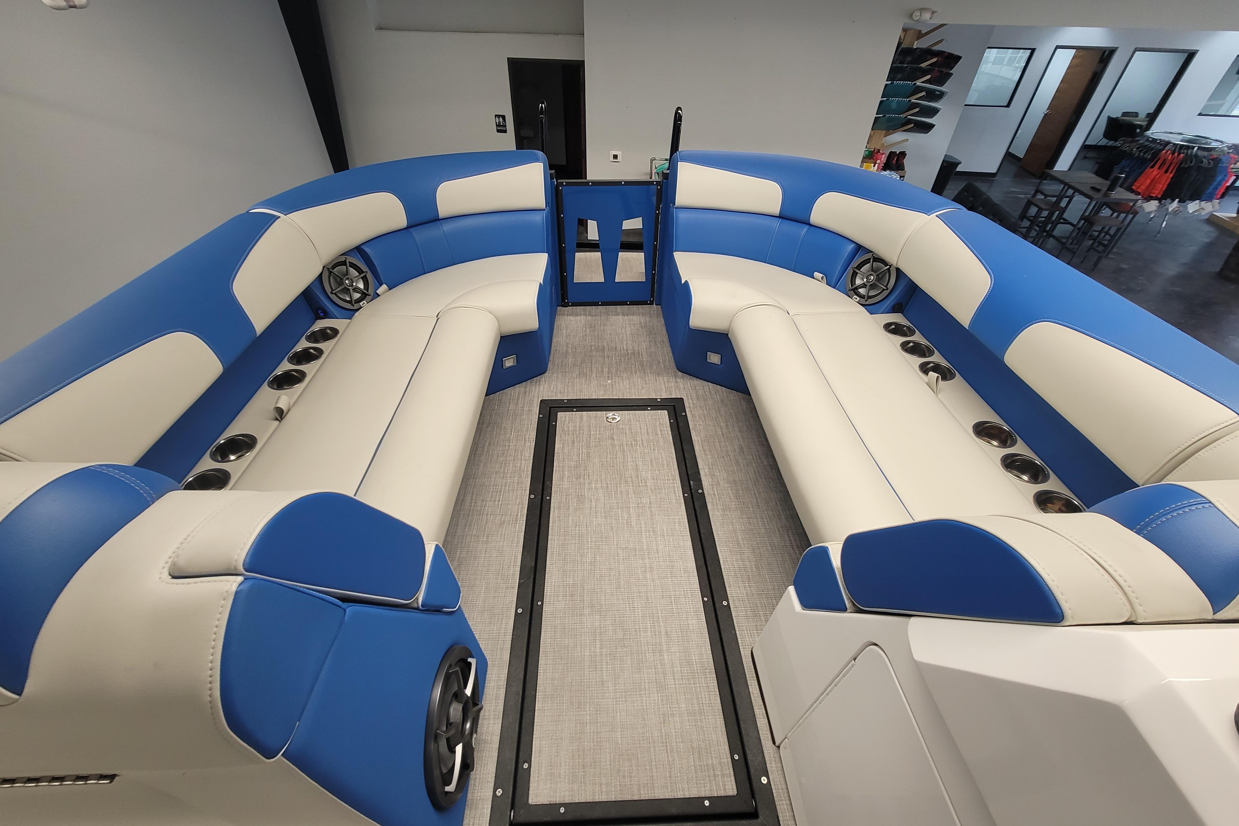 2025 Montara surf boss Wasserski/Wakeboard-Boot Kaufen - YachtWorld