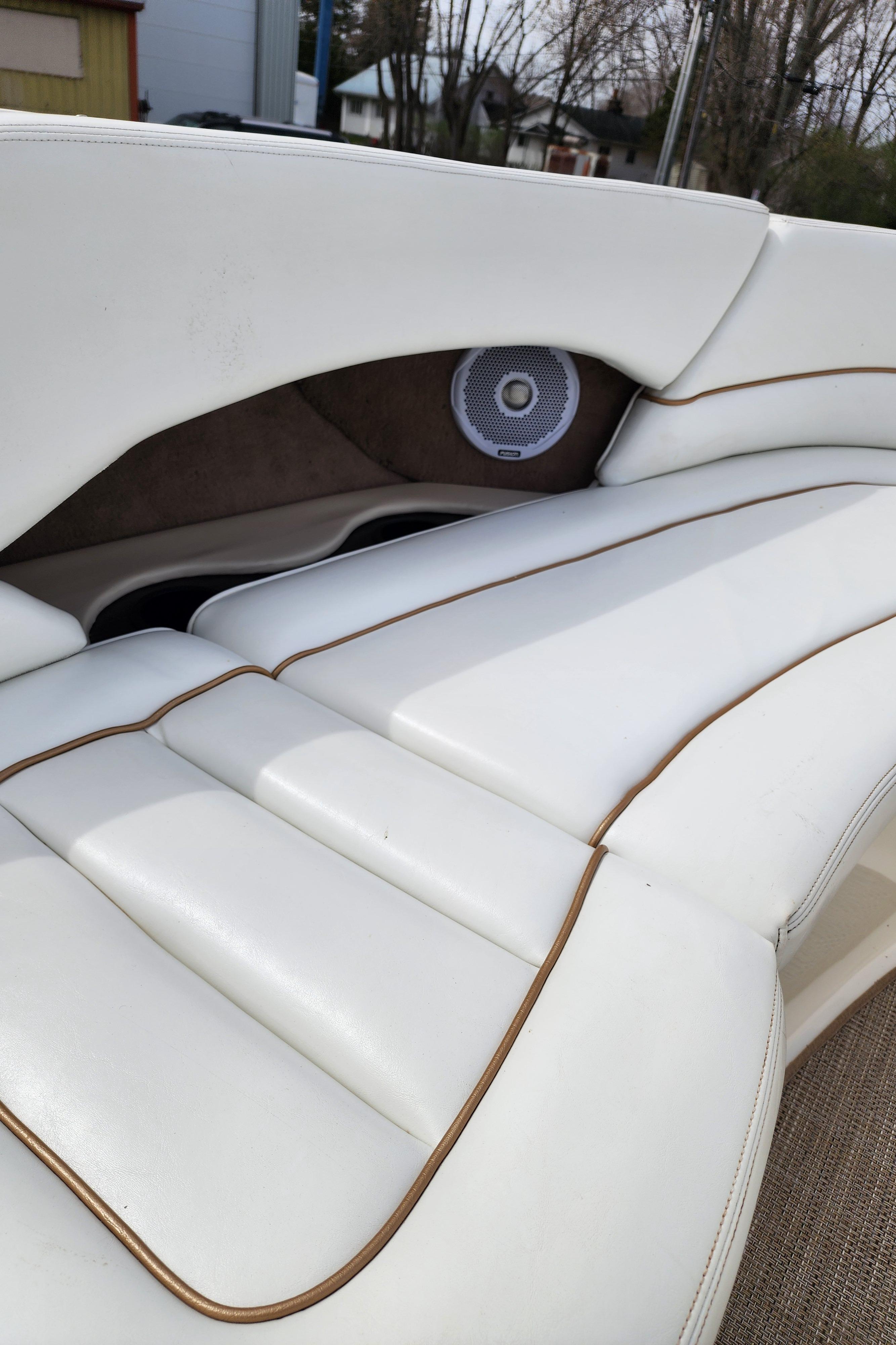 1997 Sea Ray 280 Bow Rider Bowrider for sale - YachtWorld